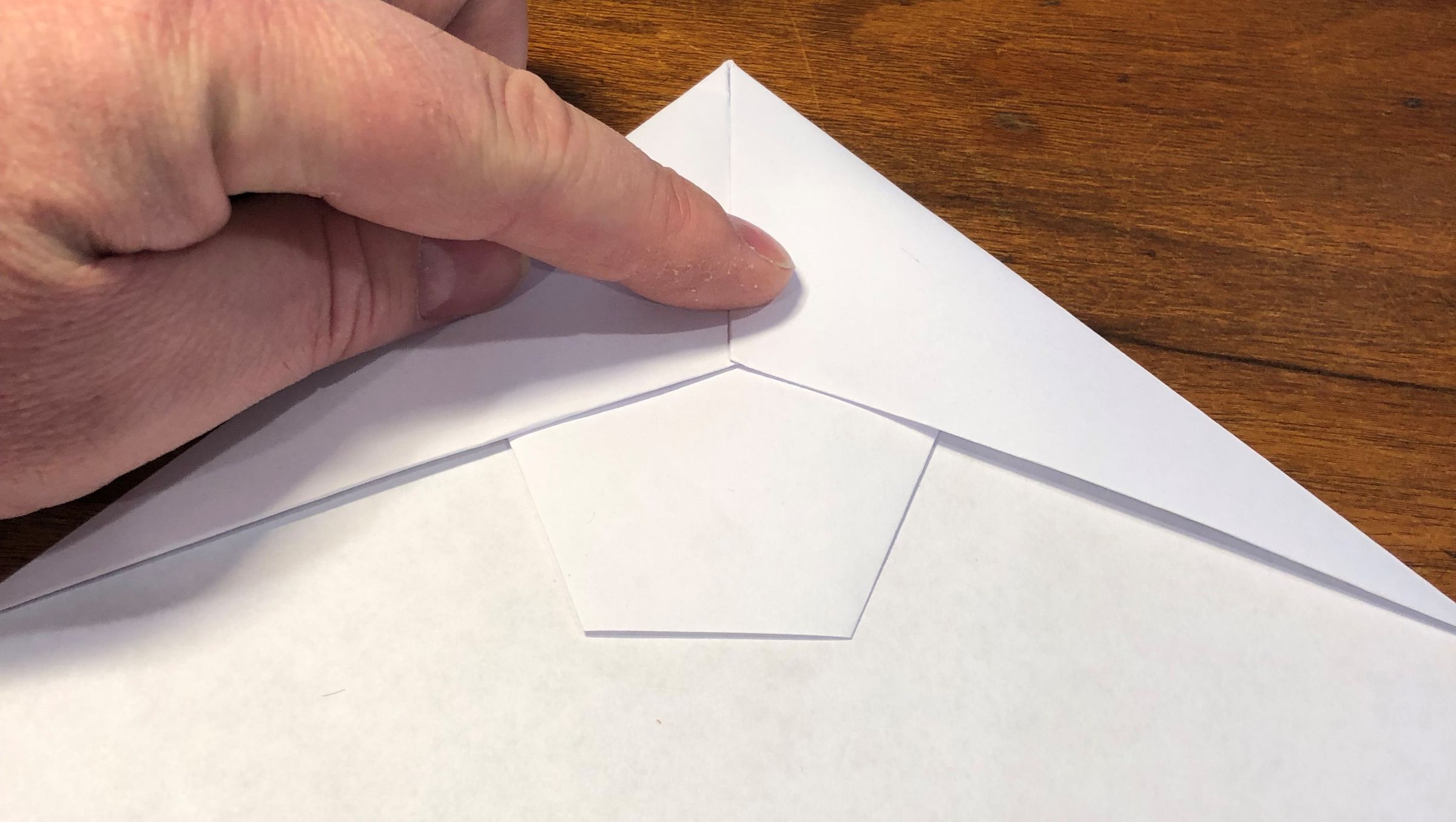 World Record Paper Plane : 10 Steps - Instructables