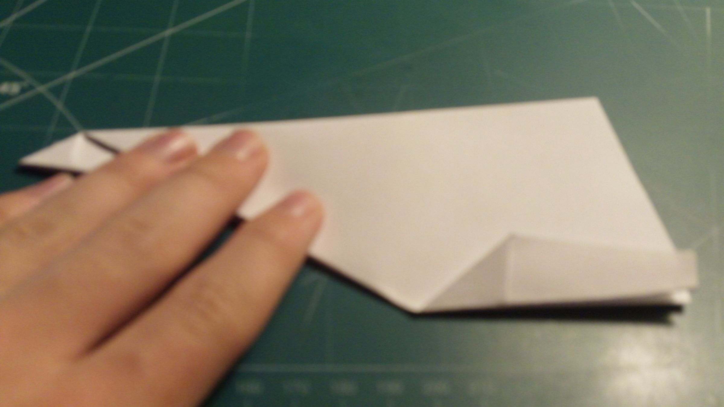 How to Make the Rapier Paper Airplane : 8 Steps - Instructables