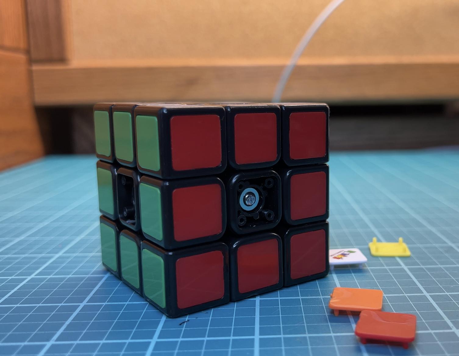 Rubik's Cube Solver : 9 Steps (with Pictures) - Instructables