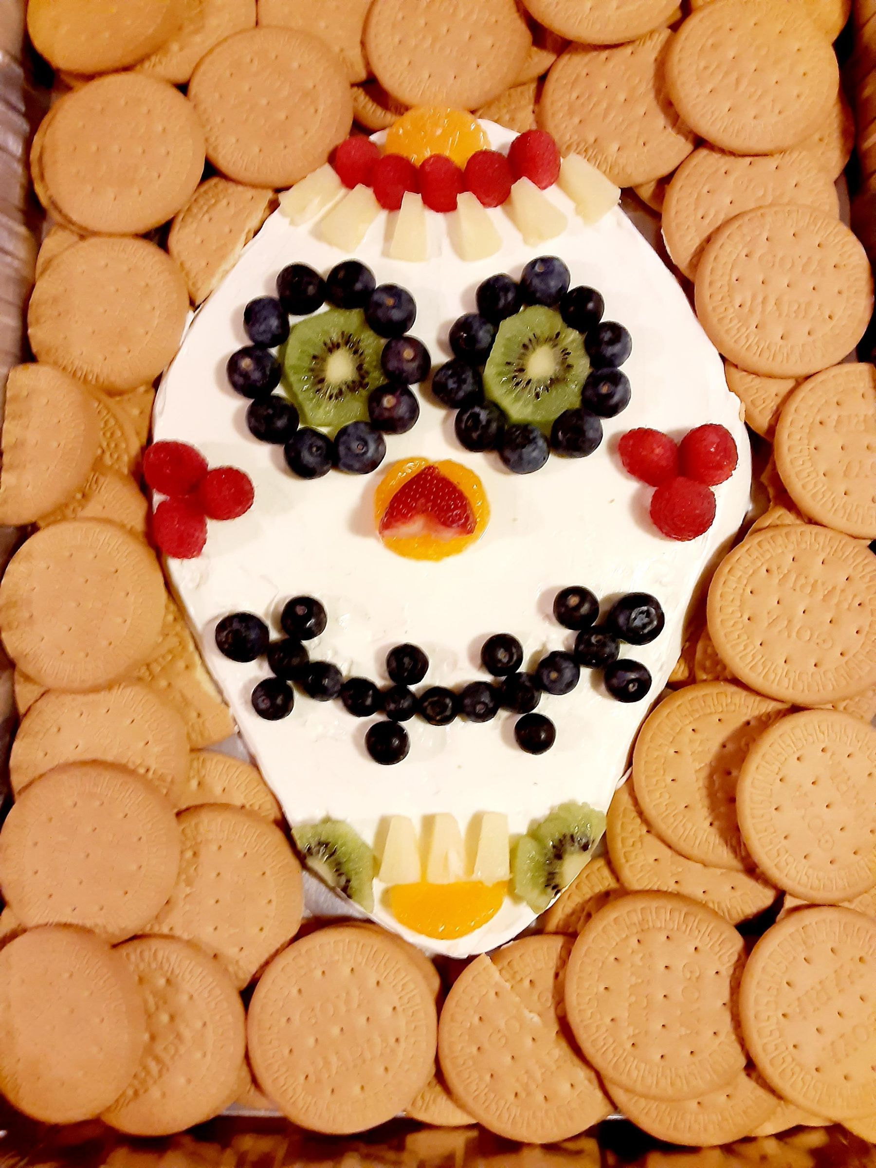 Day of the Dead Fruity Skeleton Dip : 7 Steps - Instructables