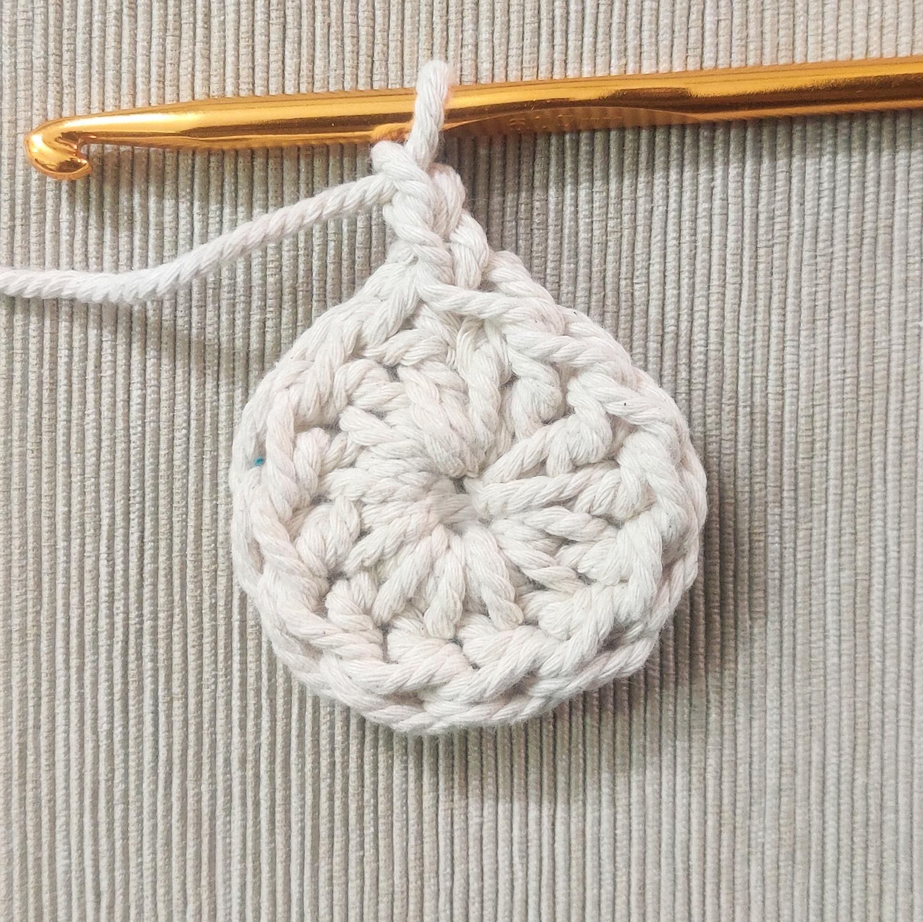 Textured Crochet Macrame Basket : 7 Steps (with Pictures) - Instructables