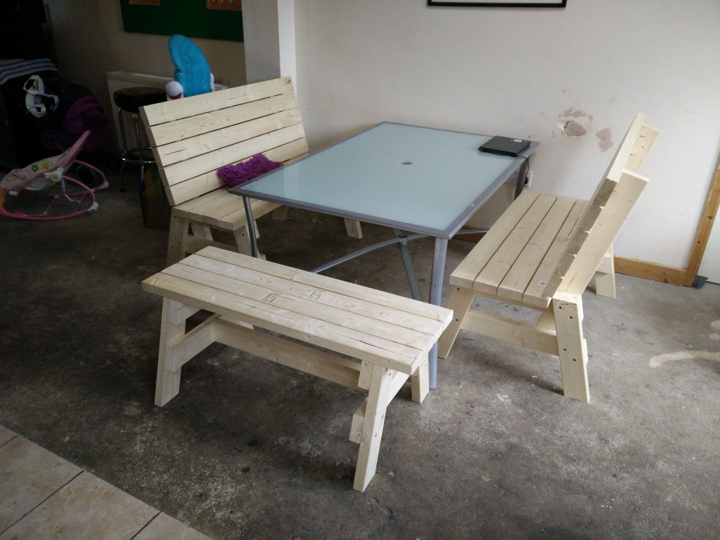 Kitchen Table (2x4 & Recycled Pallets) : 7 Steps (with Pictures ...