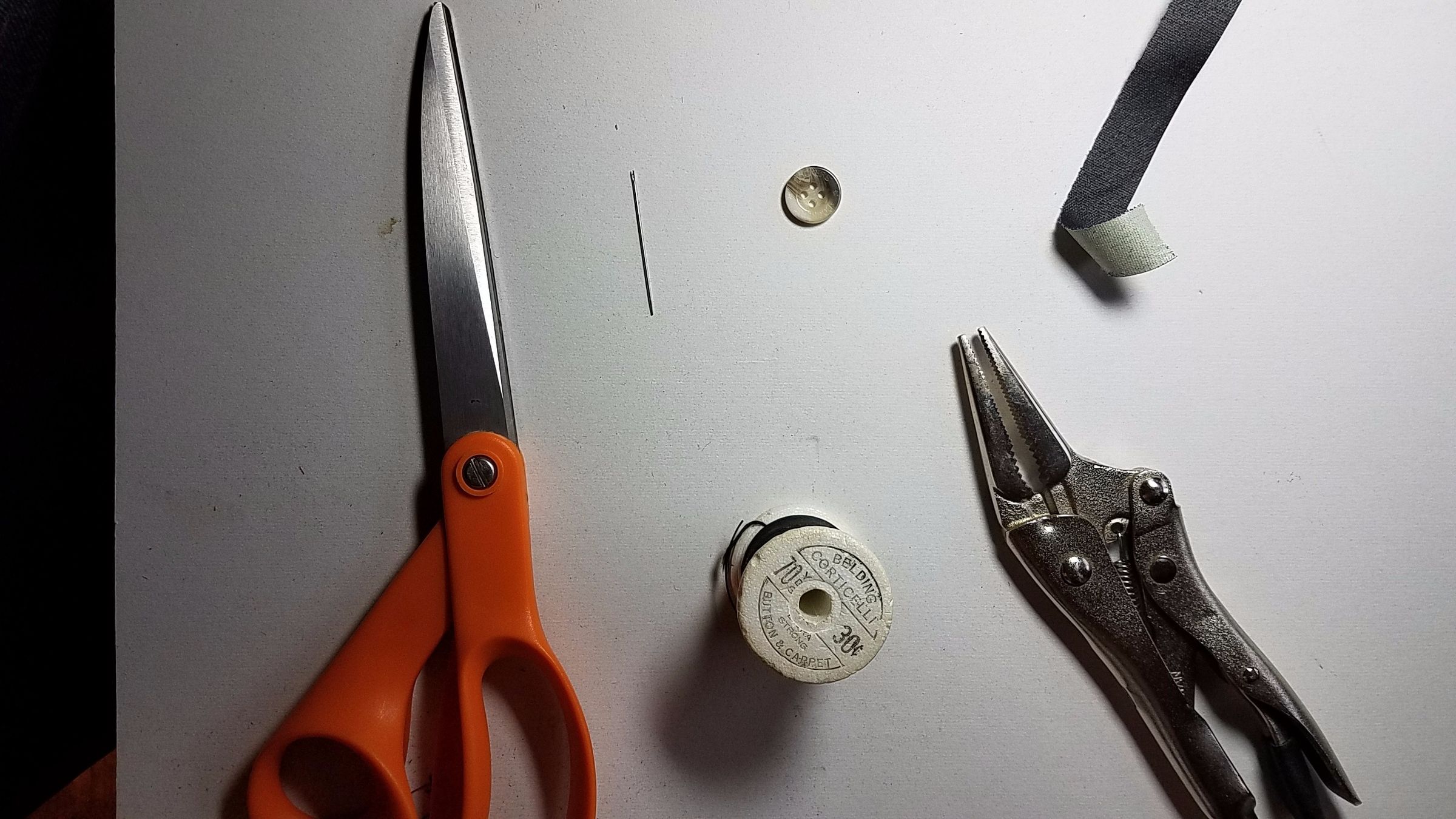 Sewing on a Button From One Side : 10 Steps (with Pictures) - Instructables