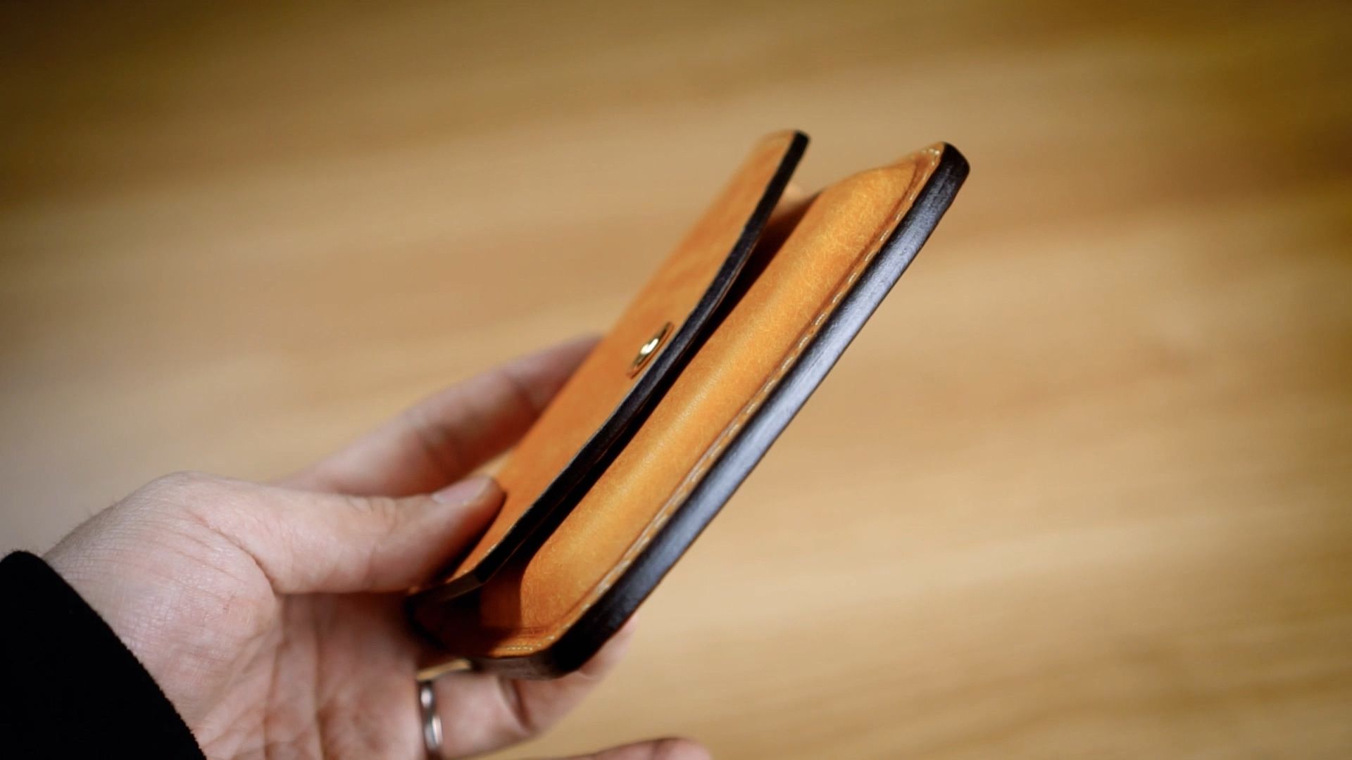 Wet Molded Credit Card Wallet : 14 Steps (with Pictures) - Instructables