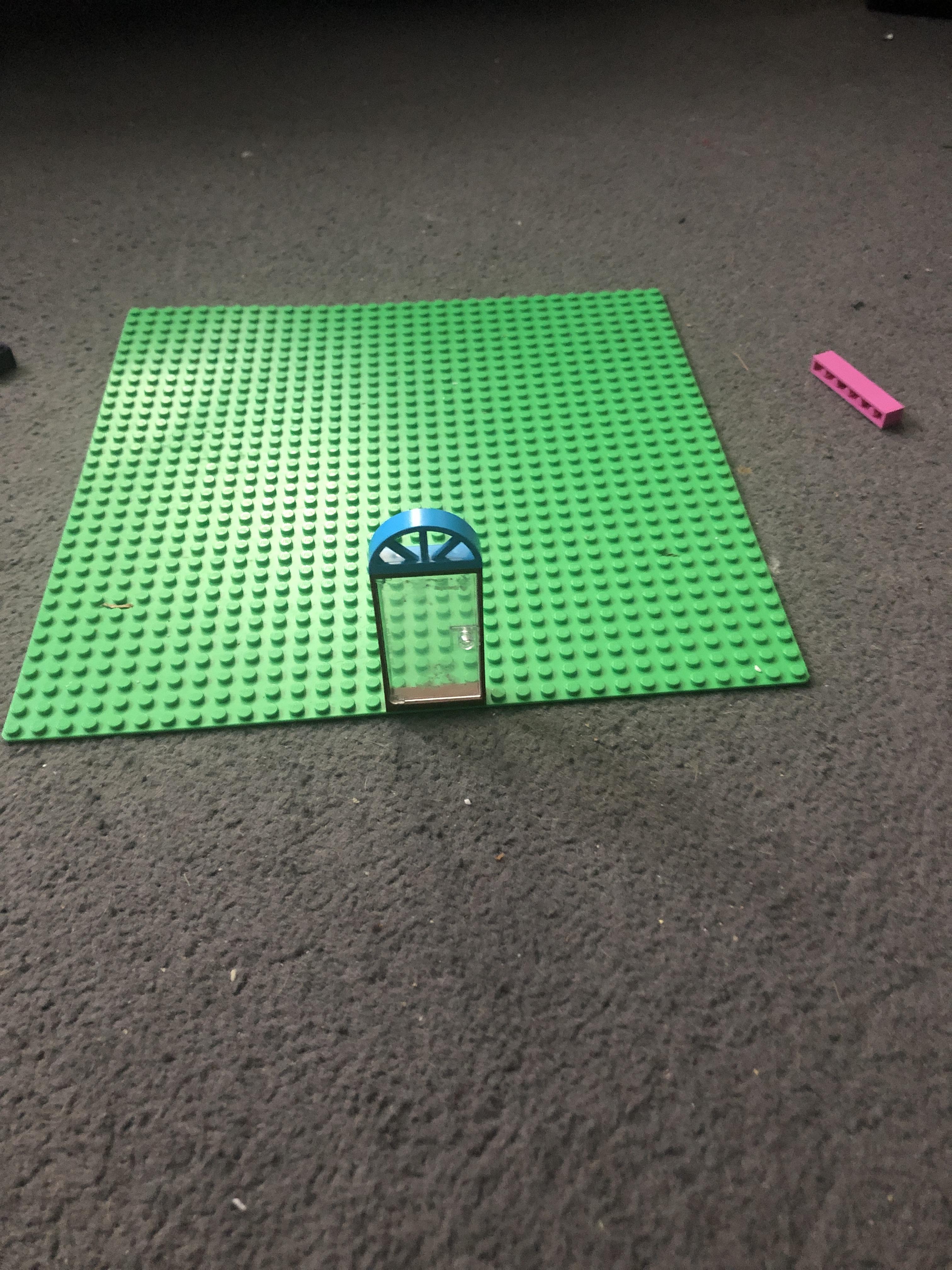 Lego Castle Containing Random Bricks : 5 Steps - Instructables