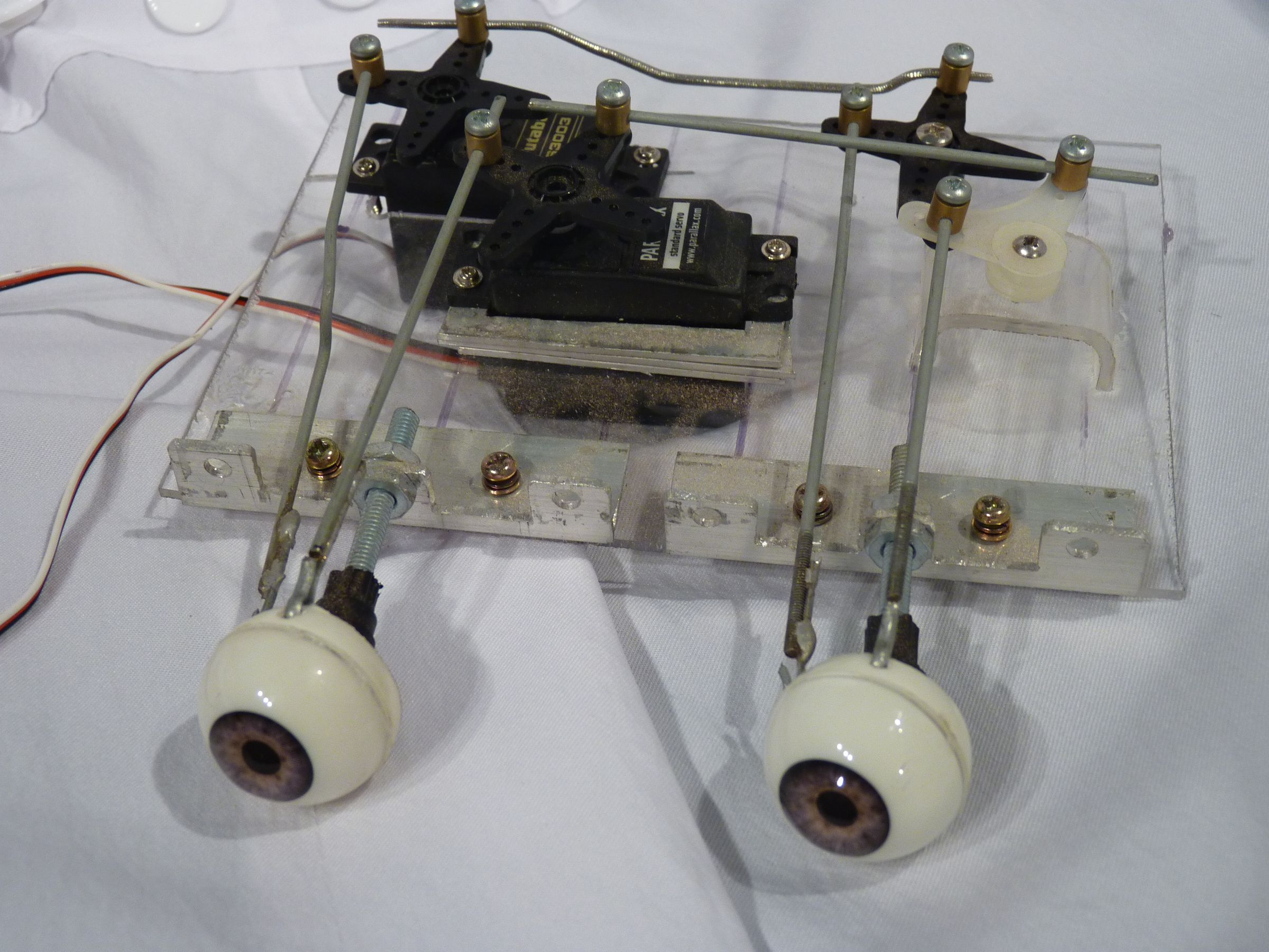 Arduino Animatronic Eyes : 8 Steps (with Pictures) - Instructables