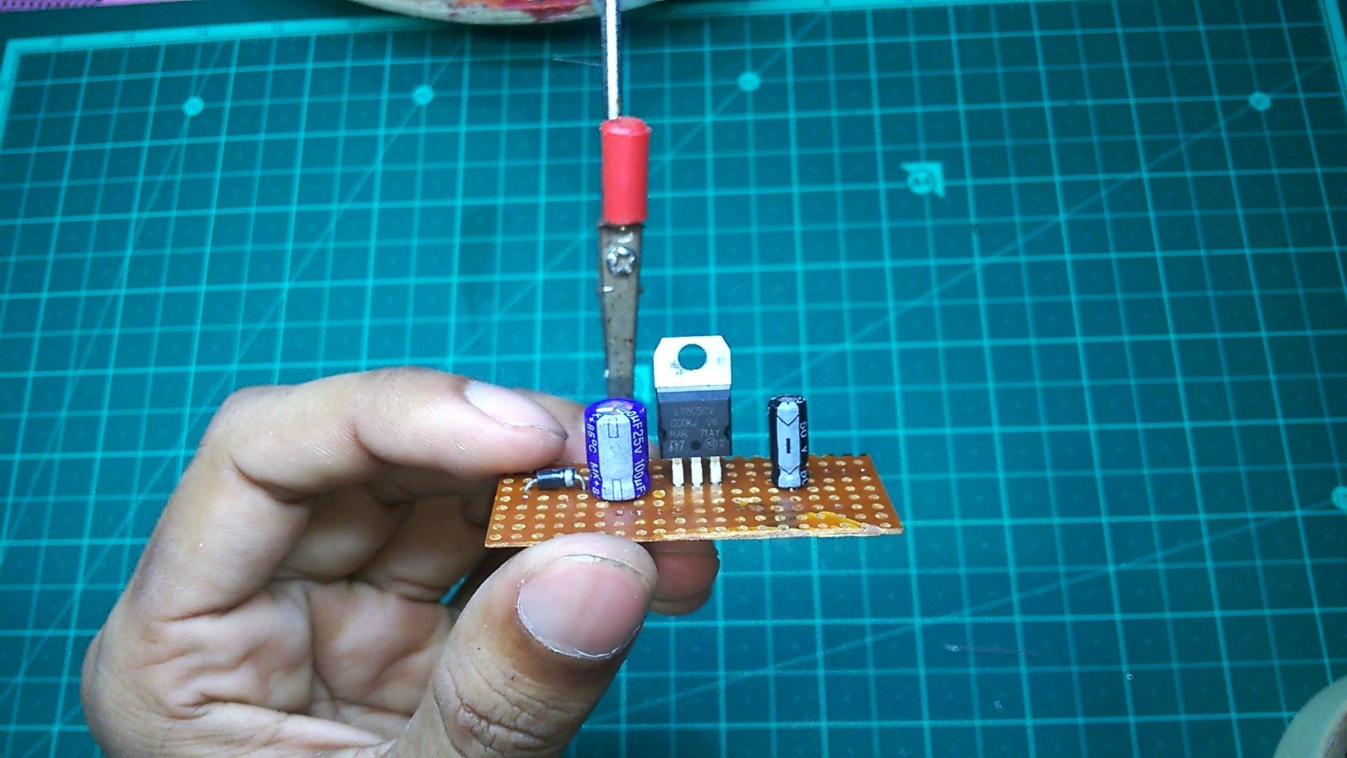 DIY Variable Power Supply With Adjustable Voltage and Current : 14 ...