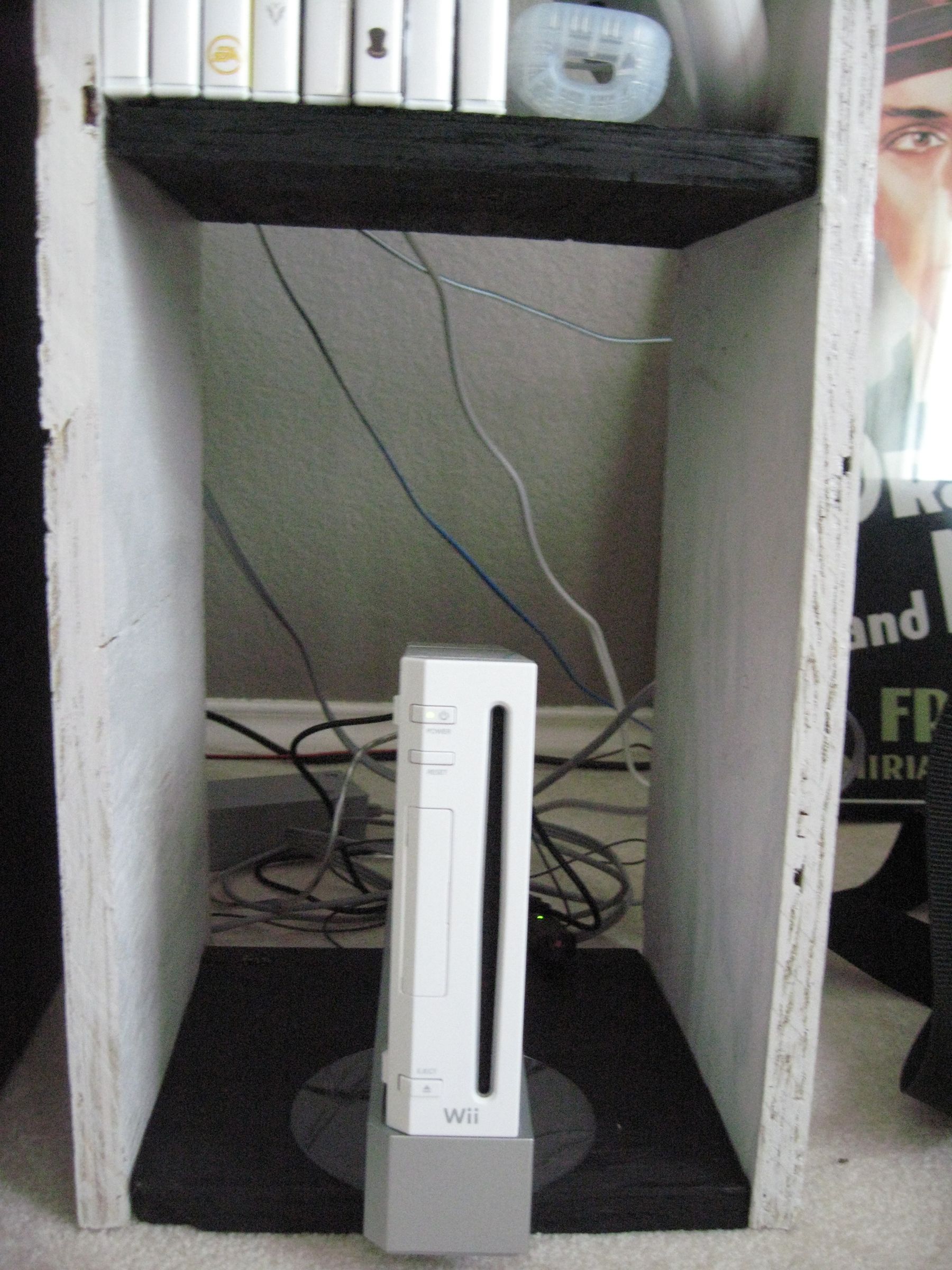 Nintendo Wii Stand : 5 Steps - Instructables