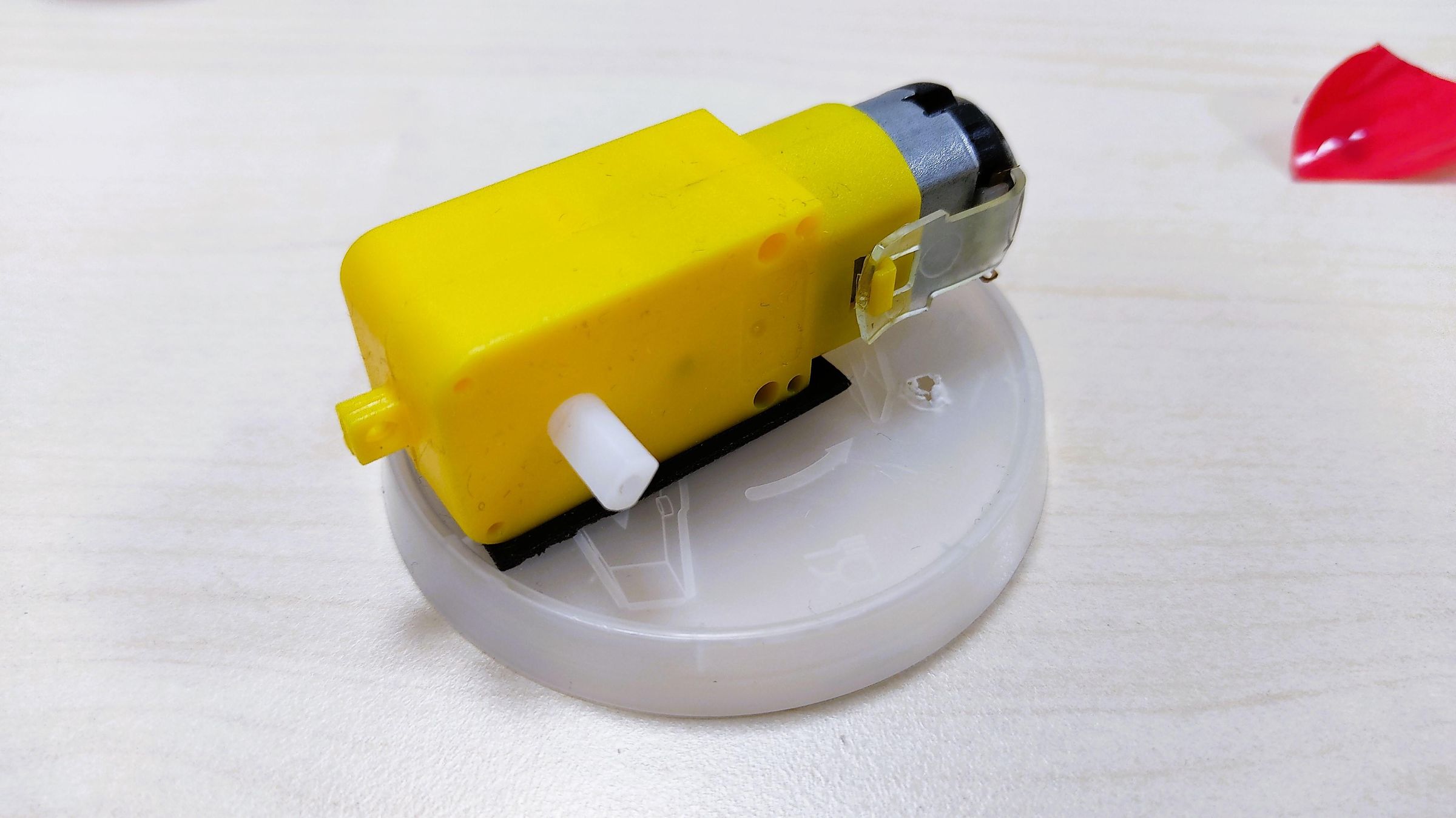 Robotics for School: Create Four Easy Robots Using Simple Materials ...