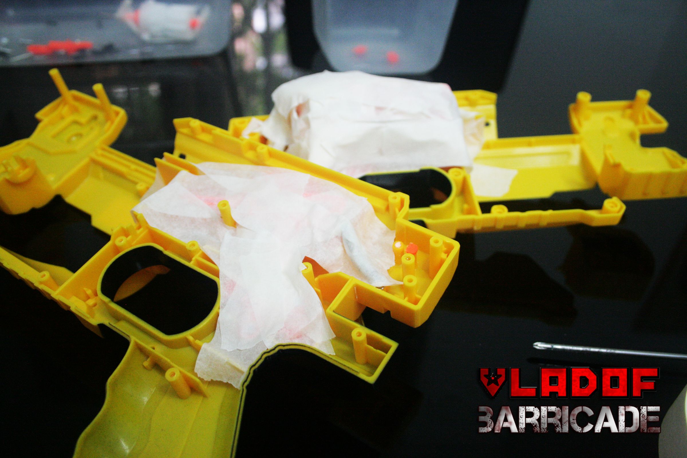 Nerf Barricade Borderlands 2 Vladof Gun Prop : 12 Steps (with Pictures ...