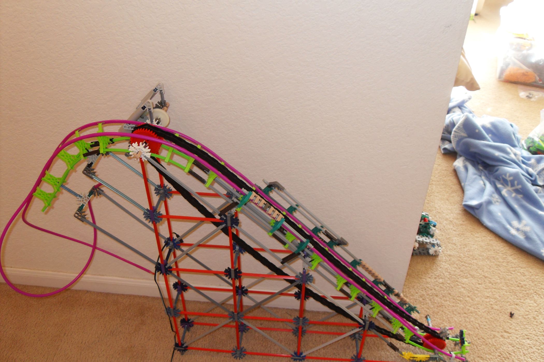 Knex Roller Coaster Lift - Instructables