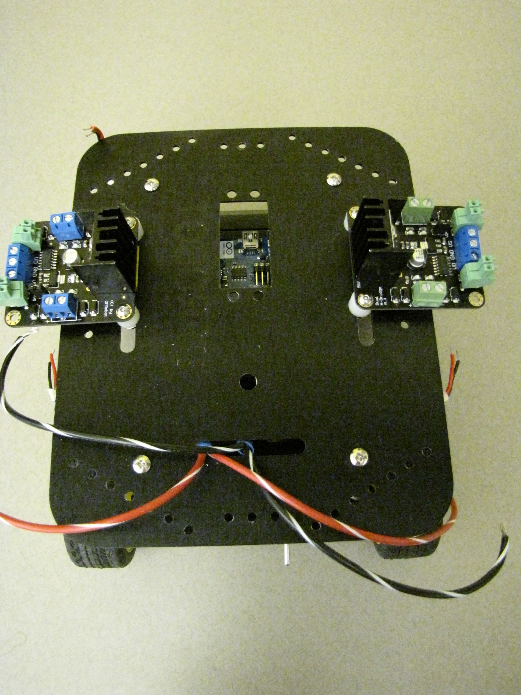 Robot Driven by PS3 Controller Through Arduino and Wifi Shield : 16 ...