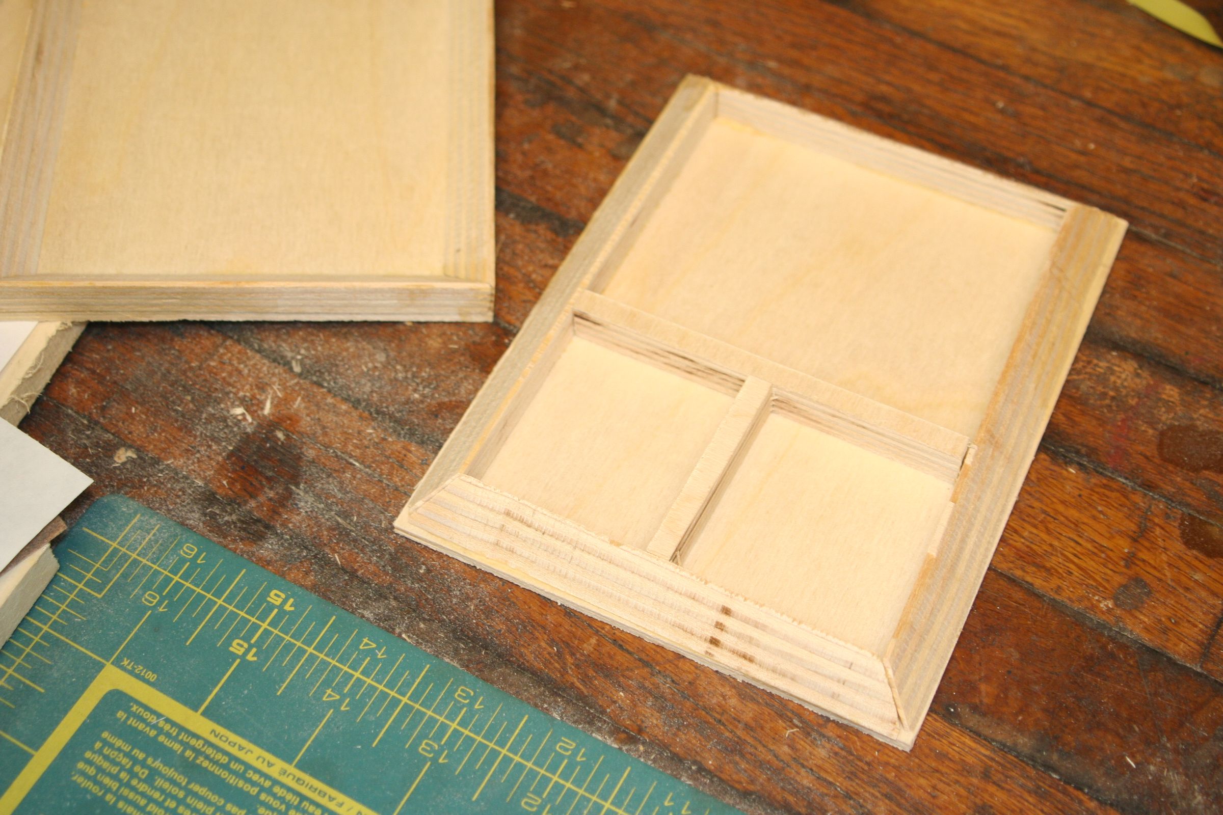 Secret Compartment Plywood Lamp : 10 Steps (with Pictures) - Instructables