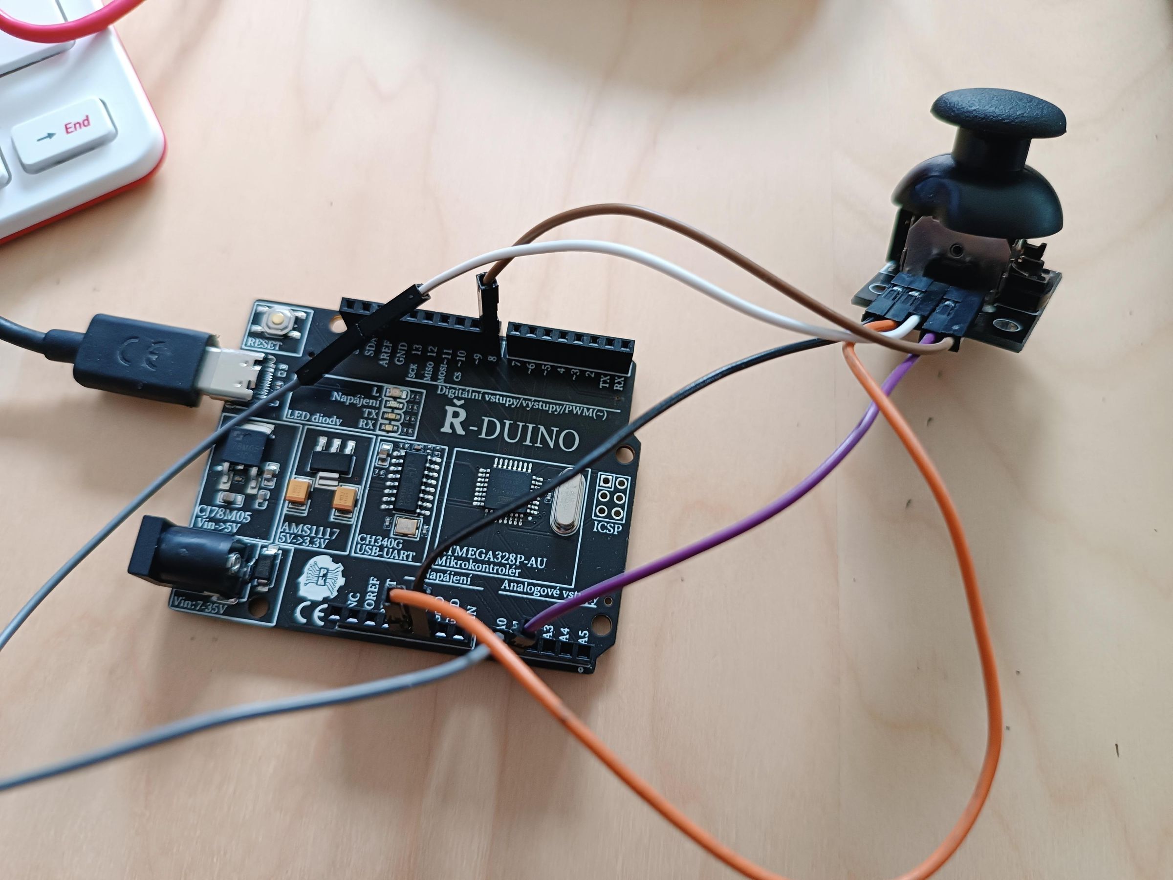Analogový Joystick PS2 : 5 Steps - Instructables