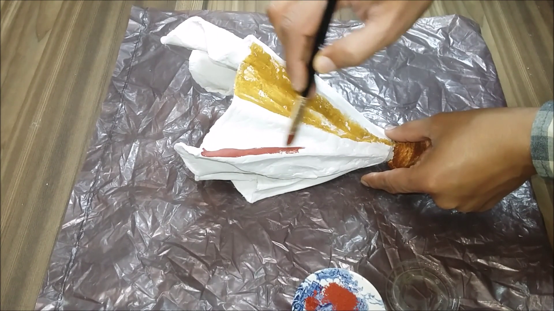 How to Make Vase From Cloth|Plastic Bottle Vase|Plaster of Paris Vase ...