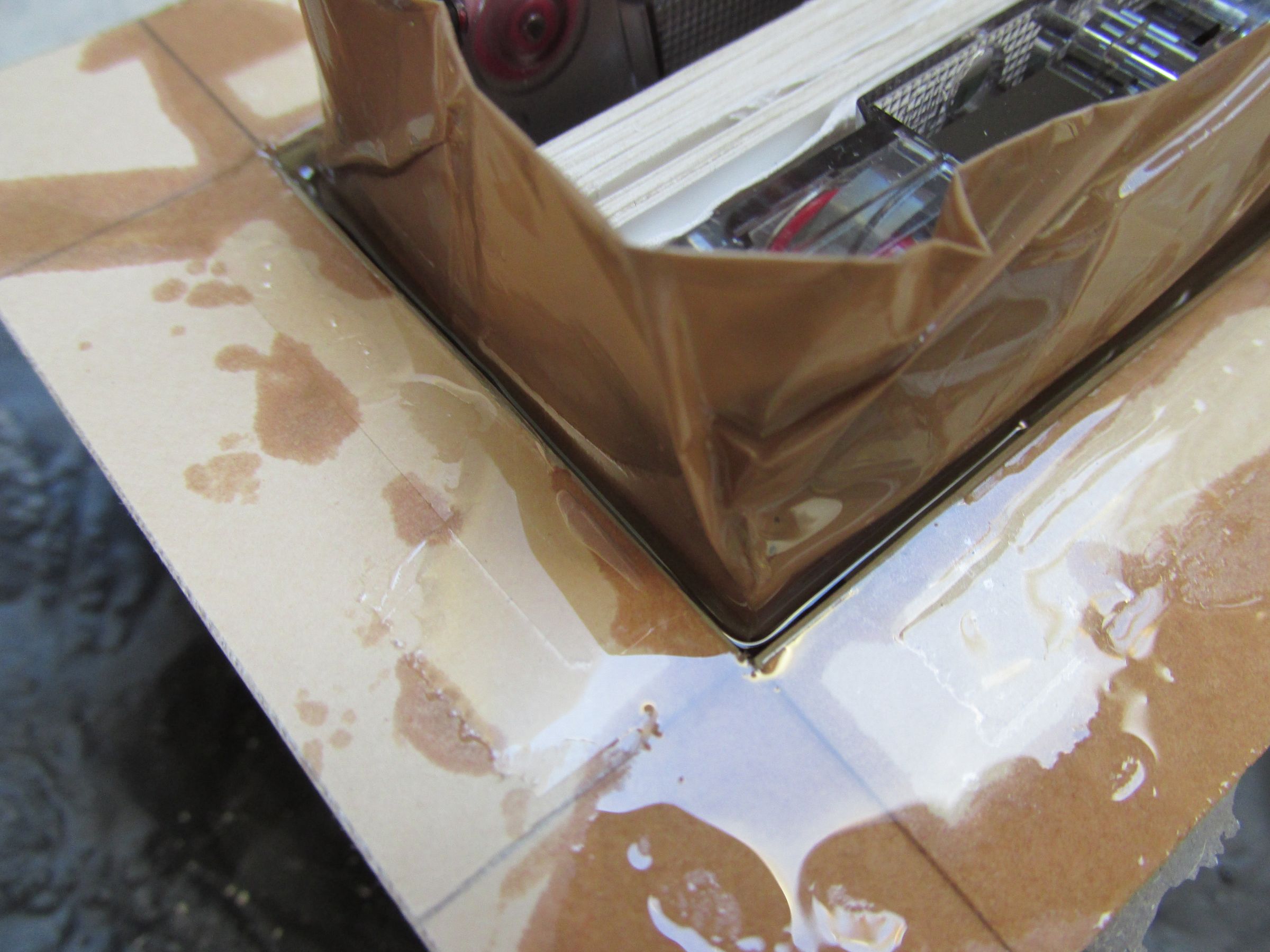 Transparent Epoxy Box Casing : 5 Steps (with Pictures) - Instructables