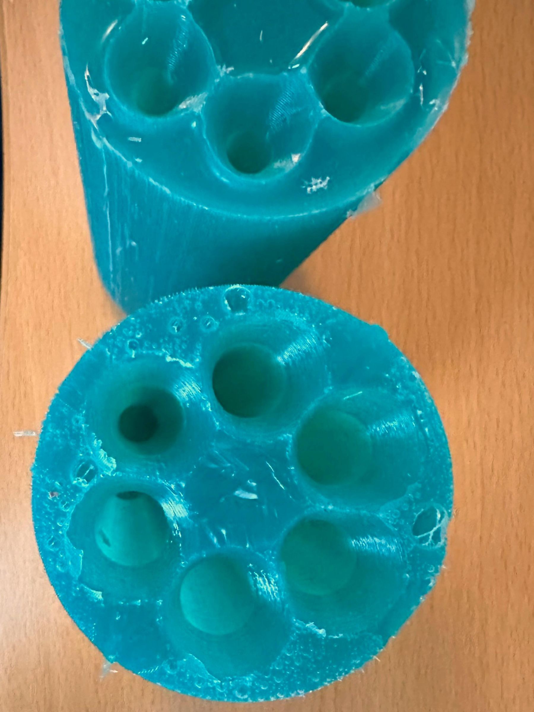 A Simple Way to Mold a Fluorescent Glue Sticks or Crayon Using Fusion ...