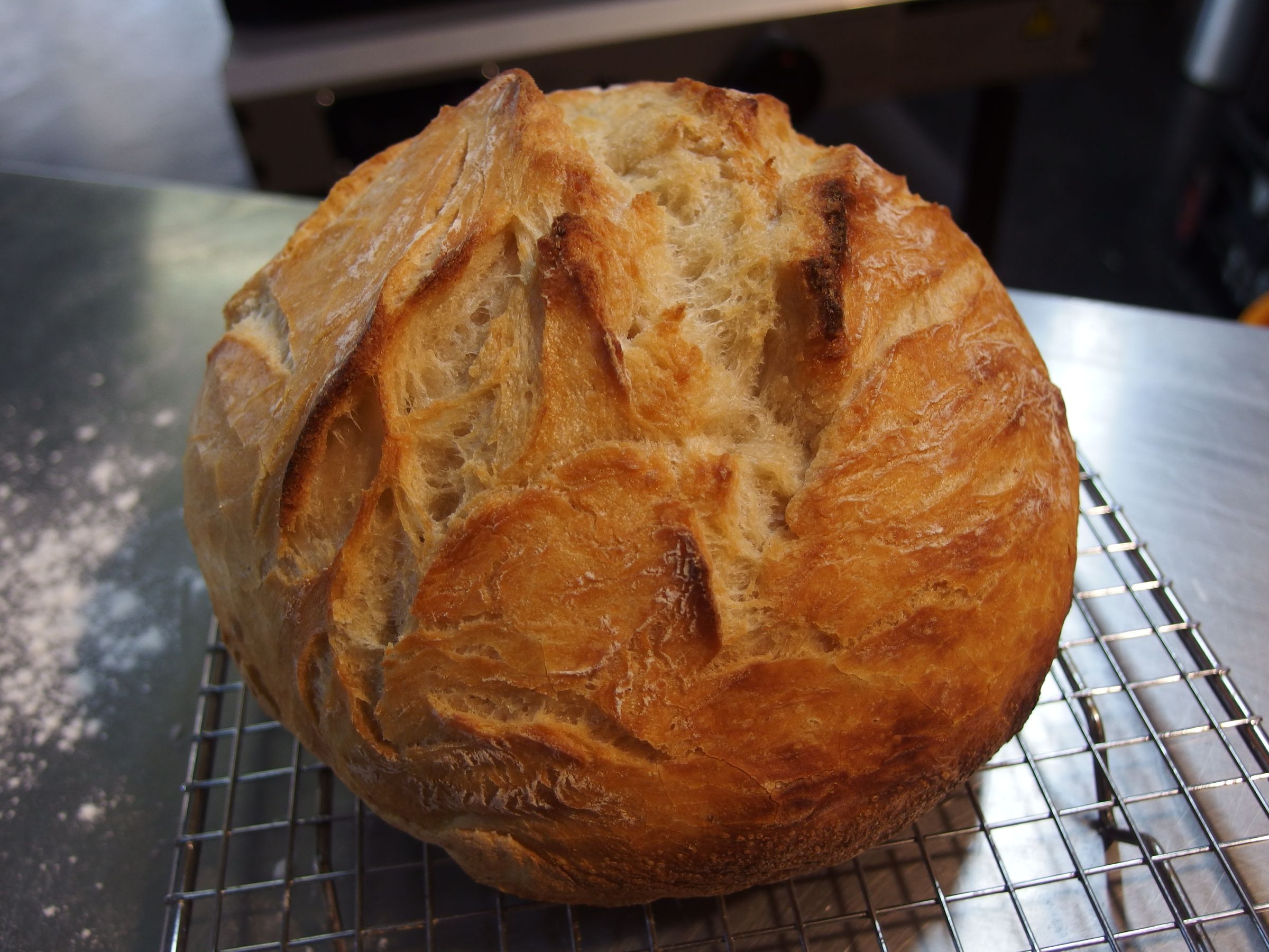 BBQ Bread in a Cast Iron Camp Oven : 11 Steps (with Pictures ...