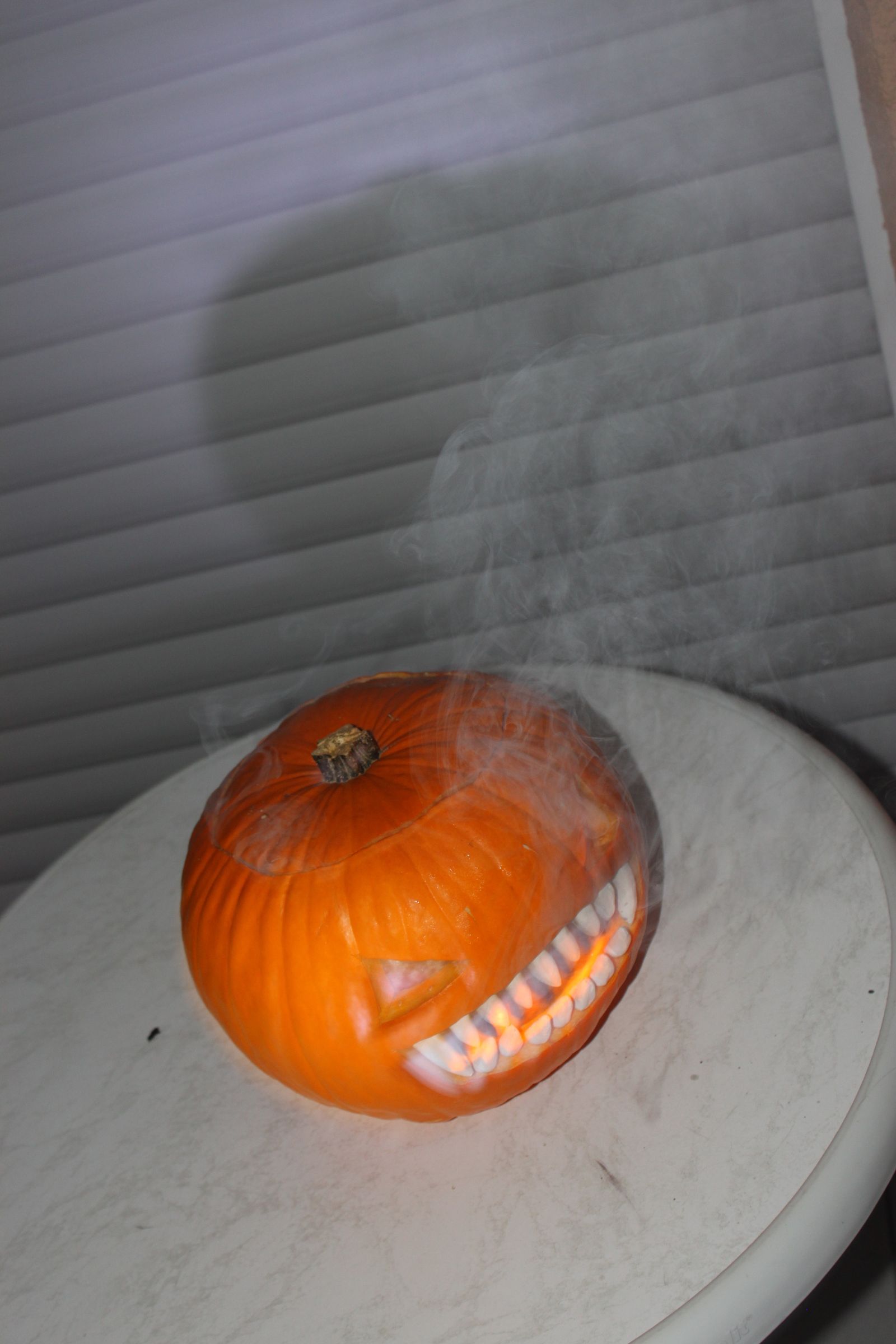 Smokin' Pumpkin : 7 Steps (with Pictures) - Instructables