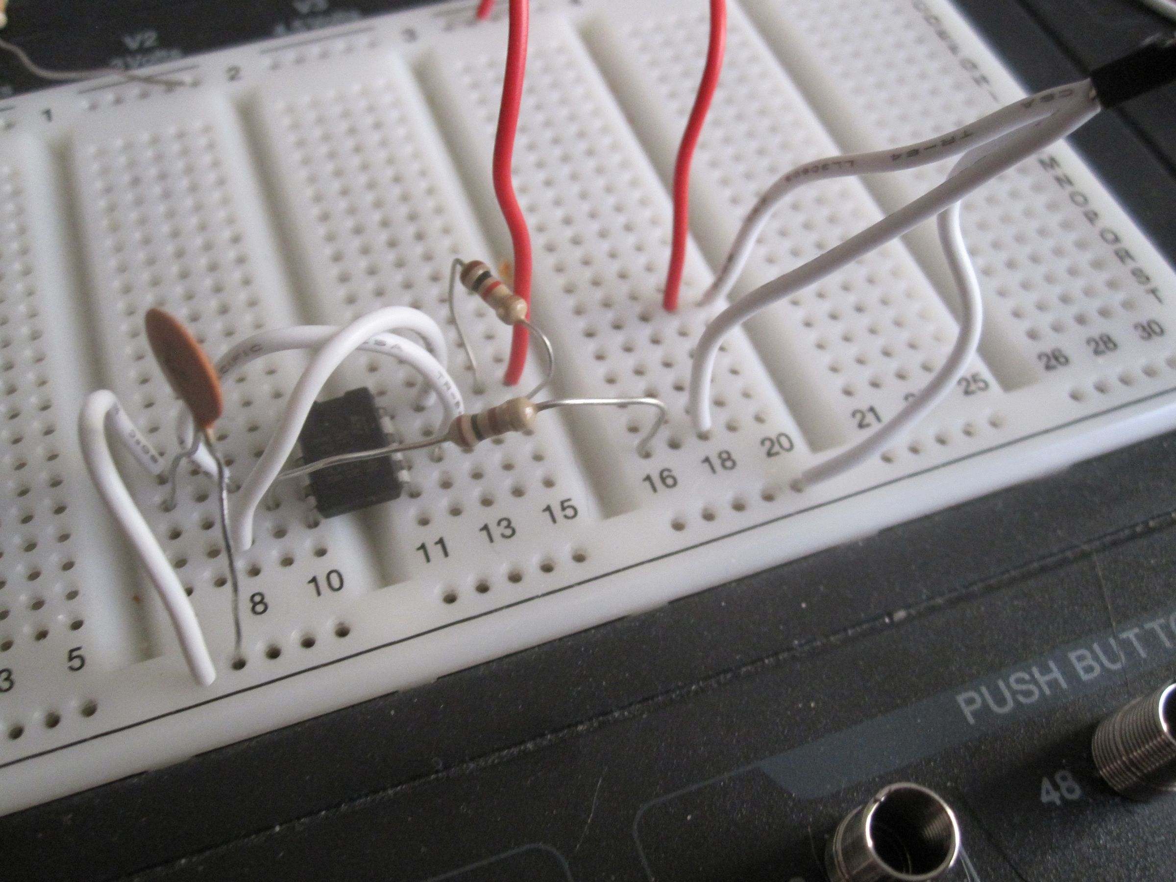 Using Servos : 7 Steps (with Pictures) - Instructables