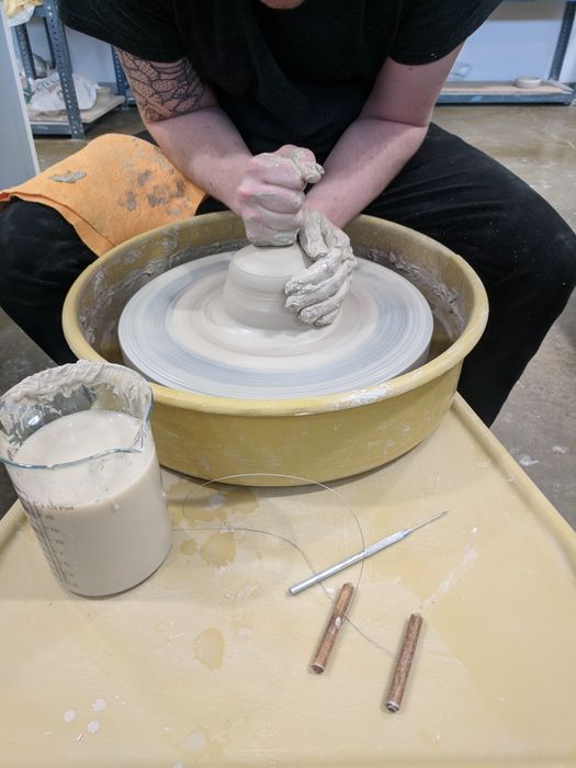 Throwing a Clay Cylinder on the Potters Wheel : 22 Steps (with Pictures ...