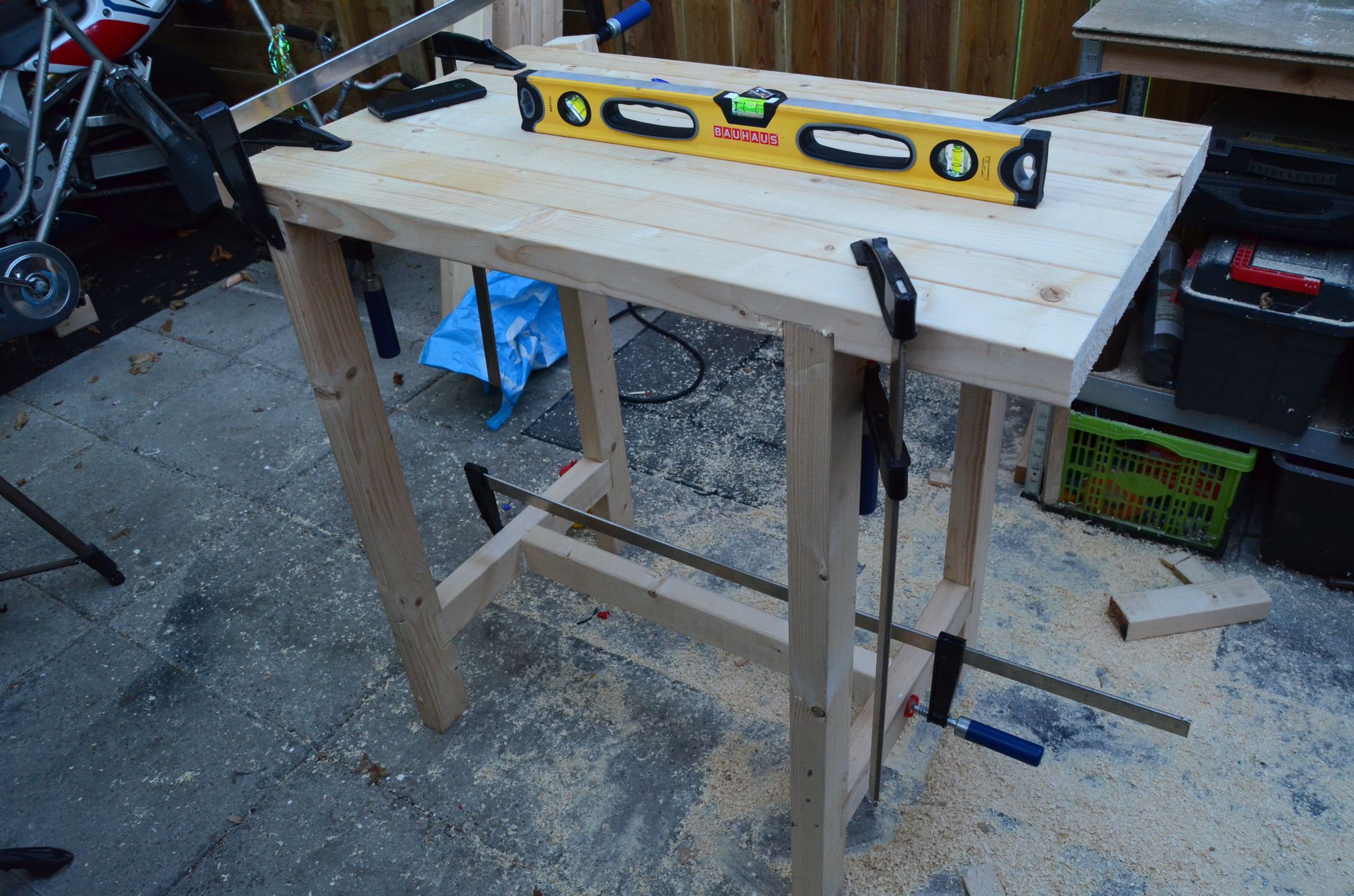 Workbench / Shoptable From Offcut CLS Timber Wood. - Instructables