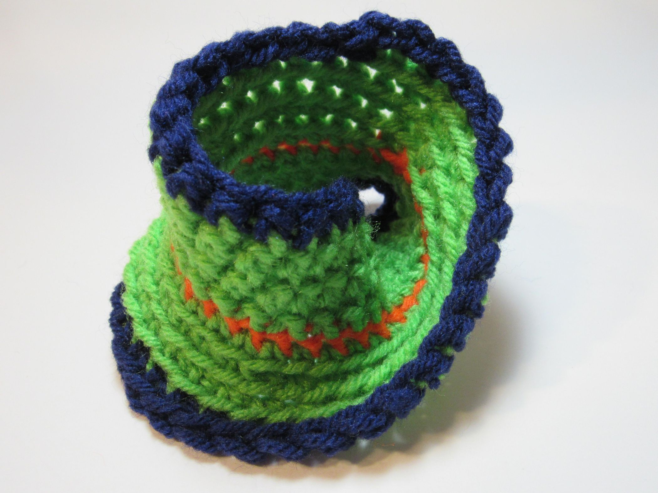 Crochet an Infinity Cuff With Math! : 3 Steps (with Pictures ...