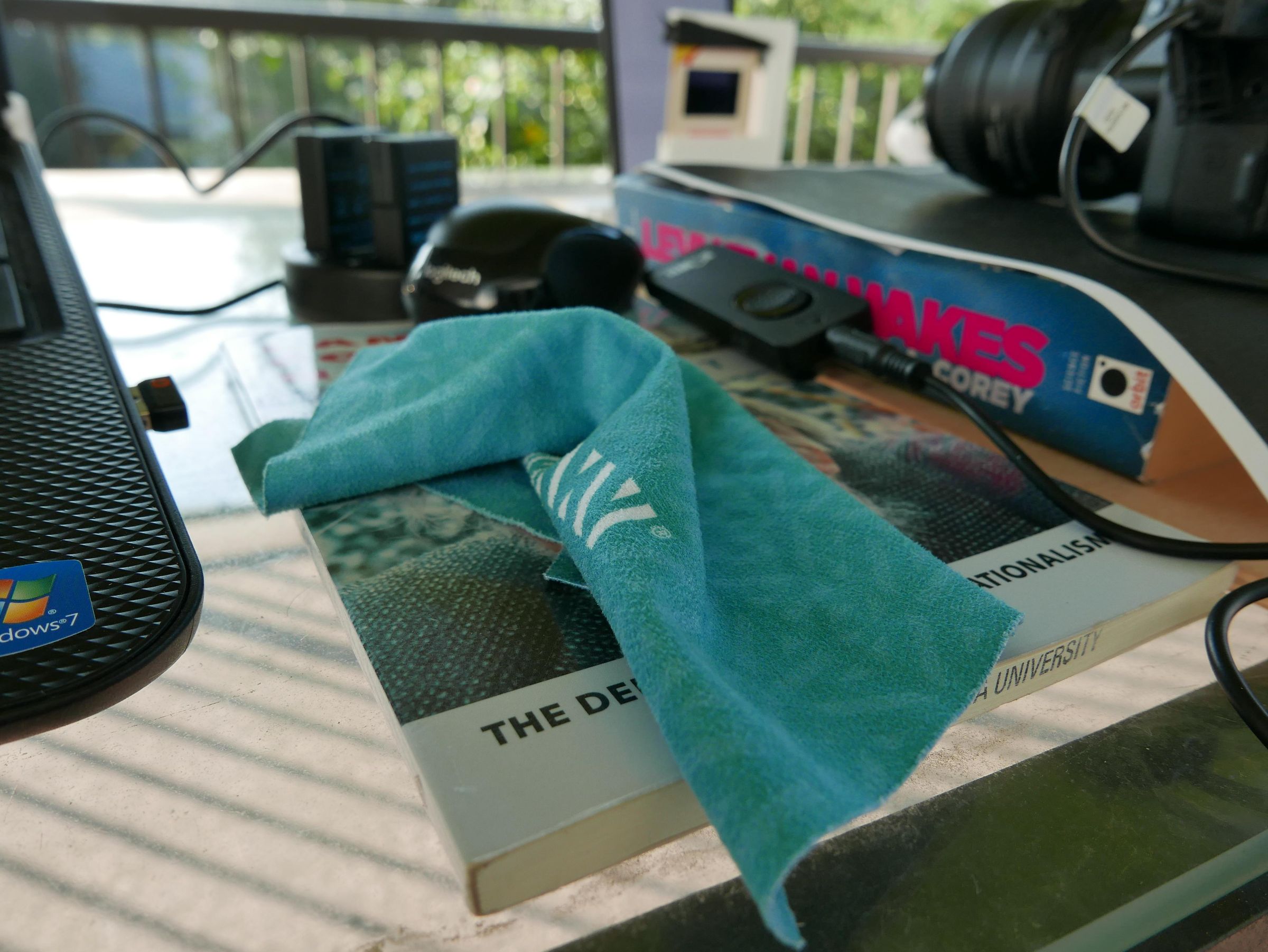 Slide Scanning With DSLR : 8 Steps (with Pictures) - Instructables