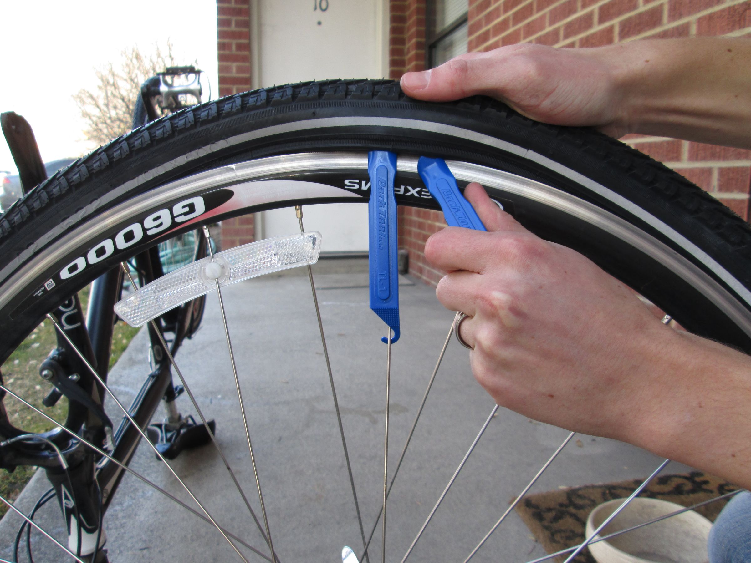 How to Patch a Front Tire Presta Valve Bicycle Tube : 6 Steps (with ...