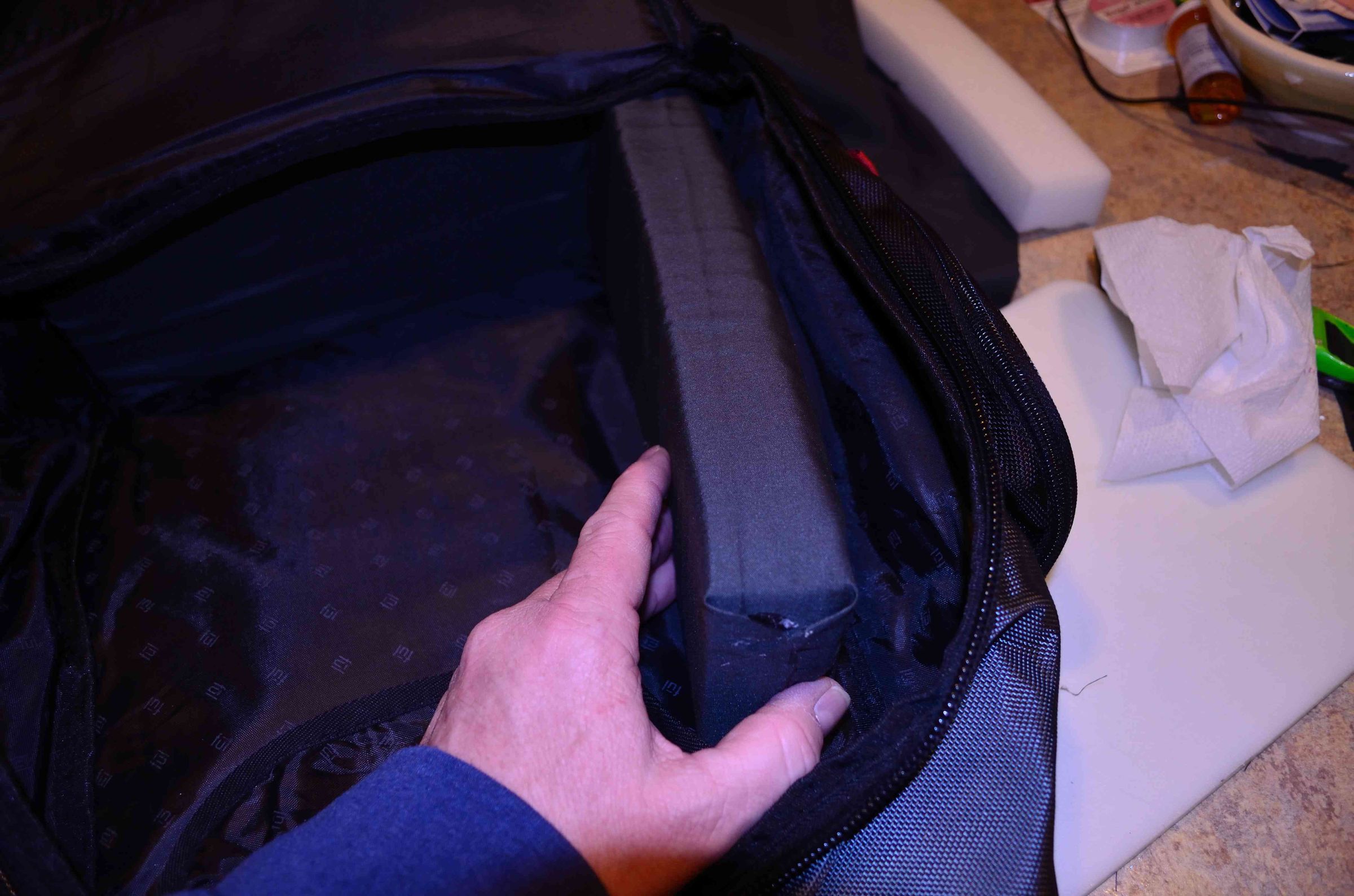 DIY DSLR Camera Backpack : 12 Steps - Instructables