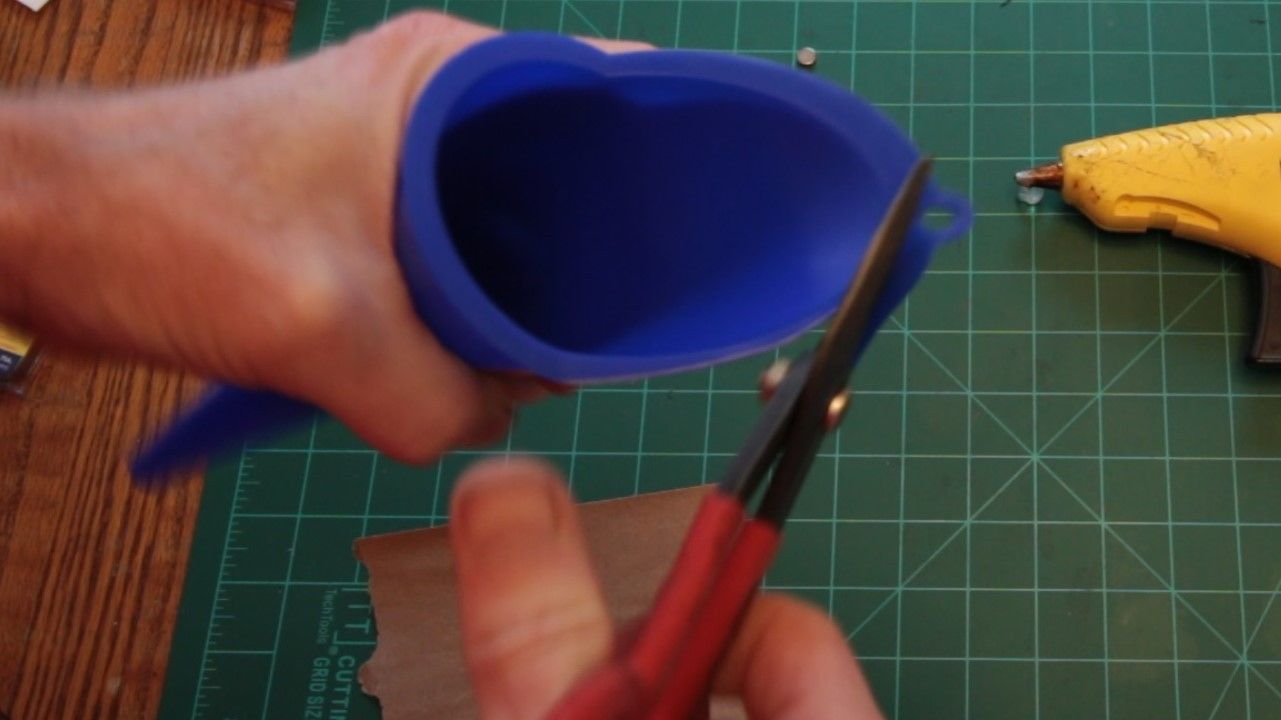 The Fridge Funnel : 8 Steps (with Pictures) - Instructables