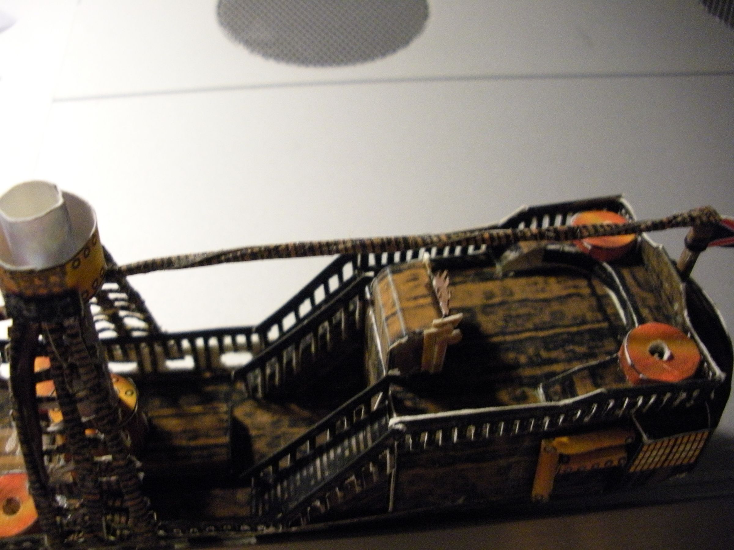 Papercraft Airship: Hull Part 2 : 6 Steps - Instructables