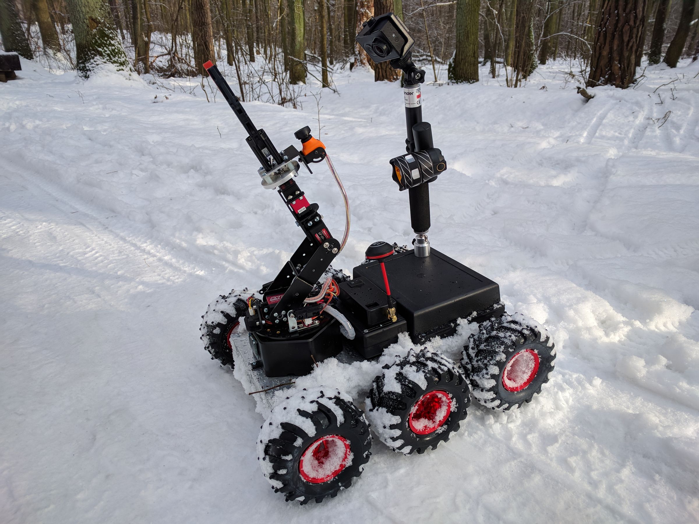 Remote Controlled 6WD All Terrain Robot : 10 Steps (with Pictures ...