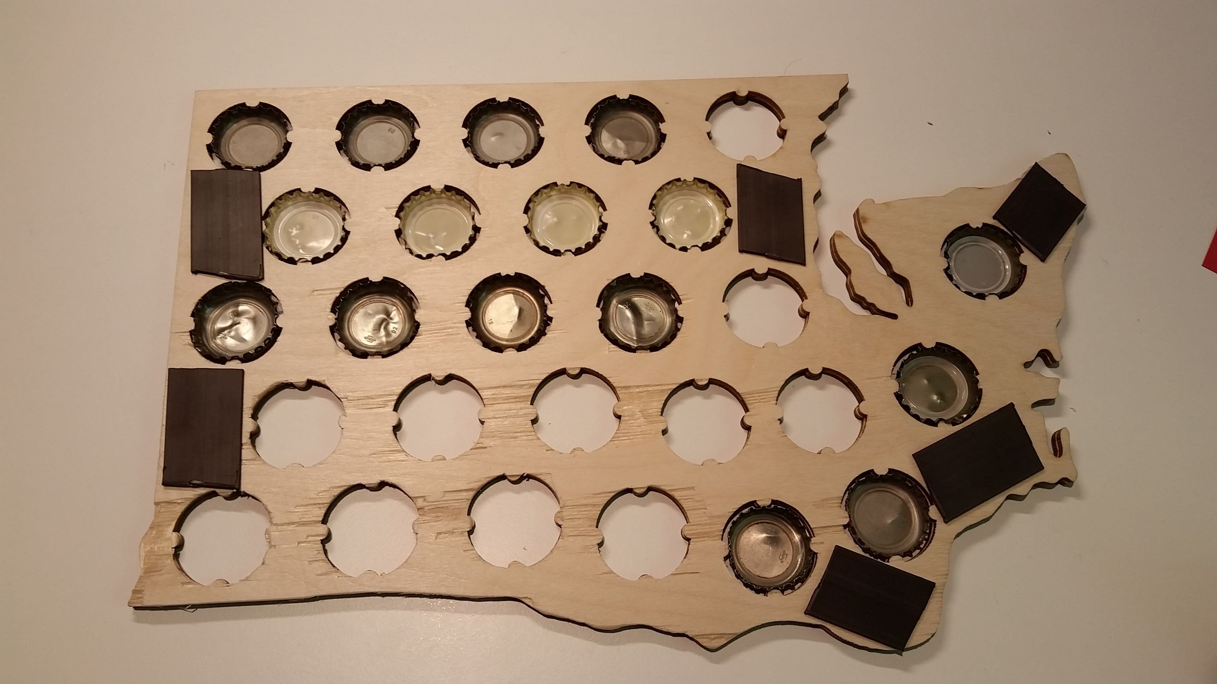 Beer Cap Map : 4 Steps (with Pictures) - Instructables