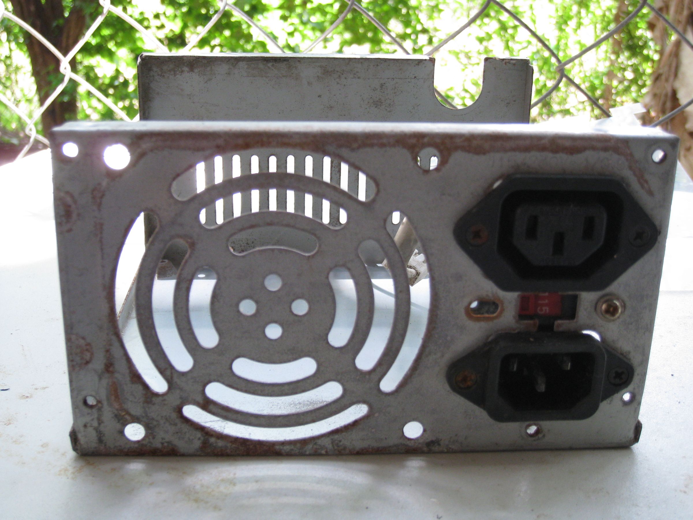 Emergency Fan Power Unit (EFPU) - Instructables