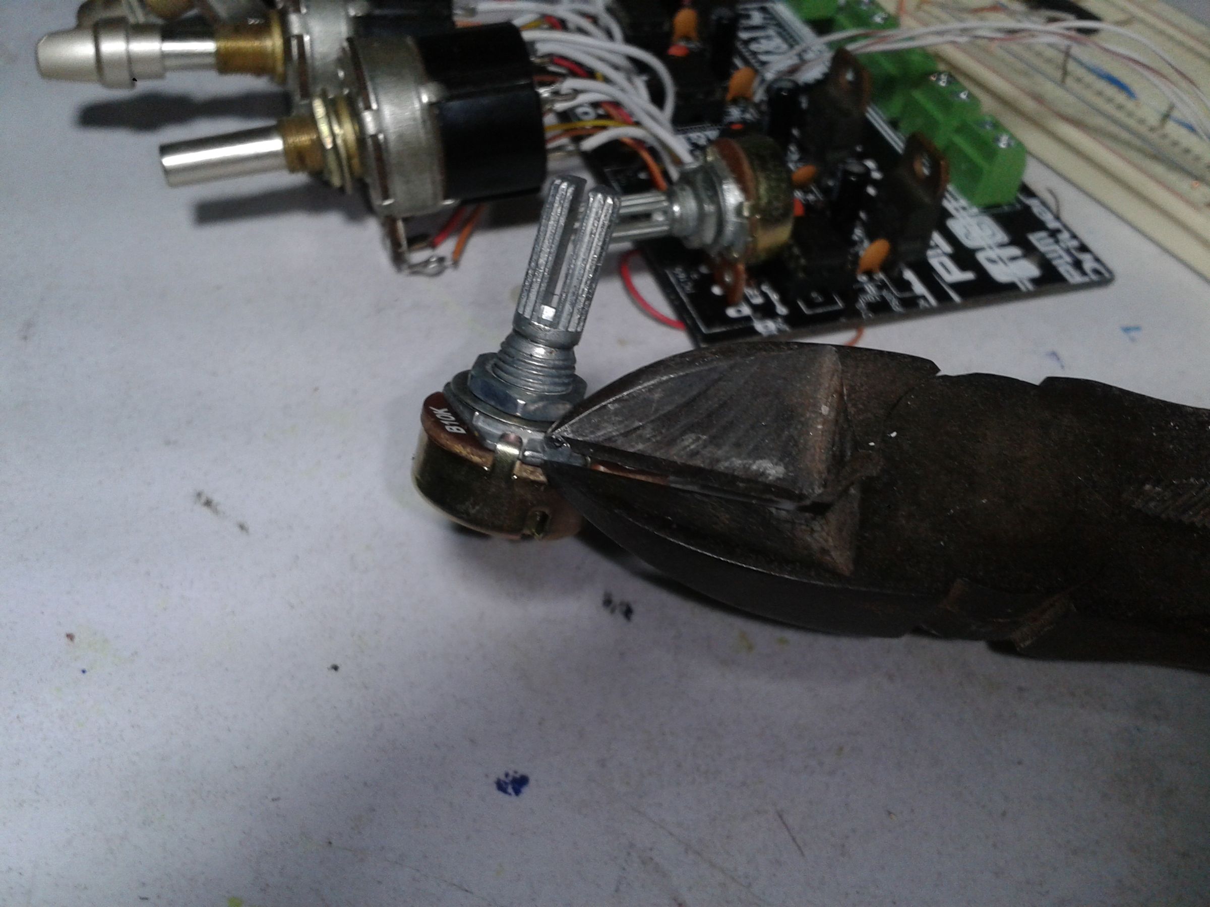 Low Cost Speed Fan Controller : 14 Steps (with Pictures) - Instructables