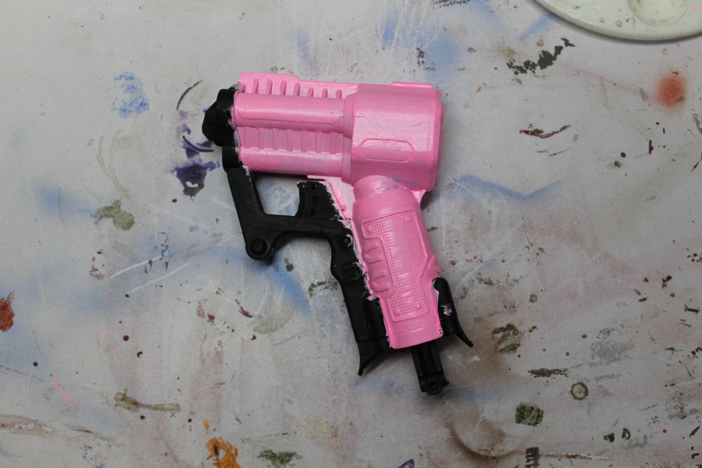 Nerf Gun Mod - Sailor Moon Repaint : 3 Steps - Instructables