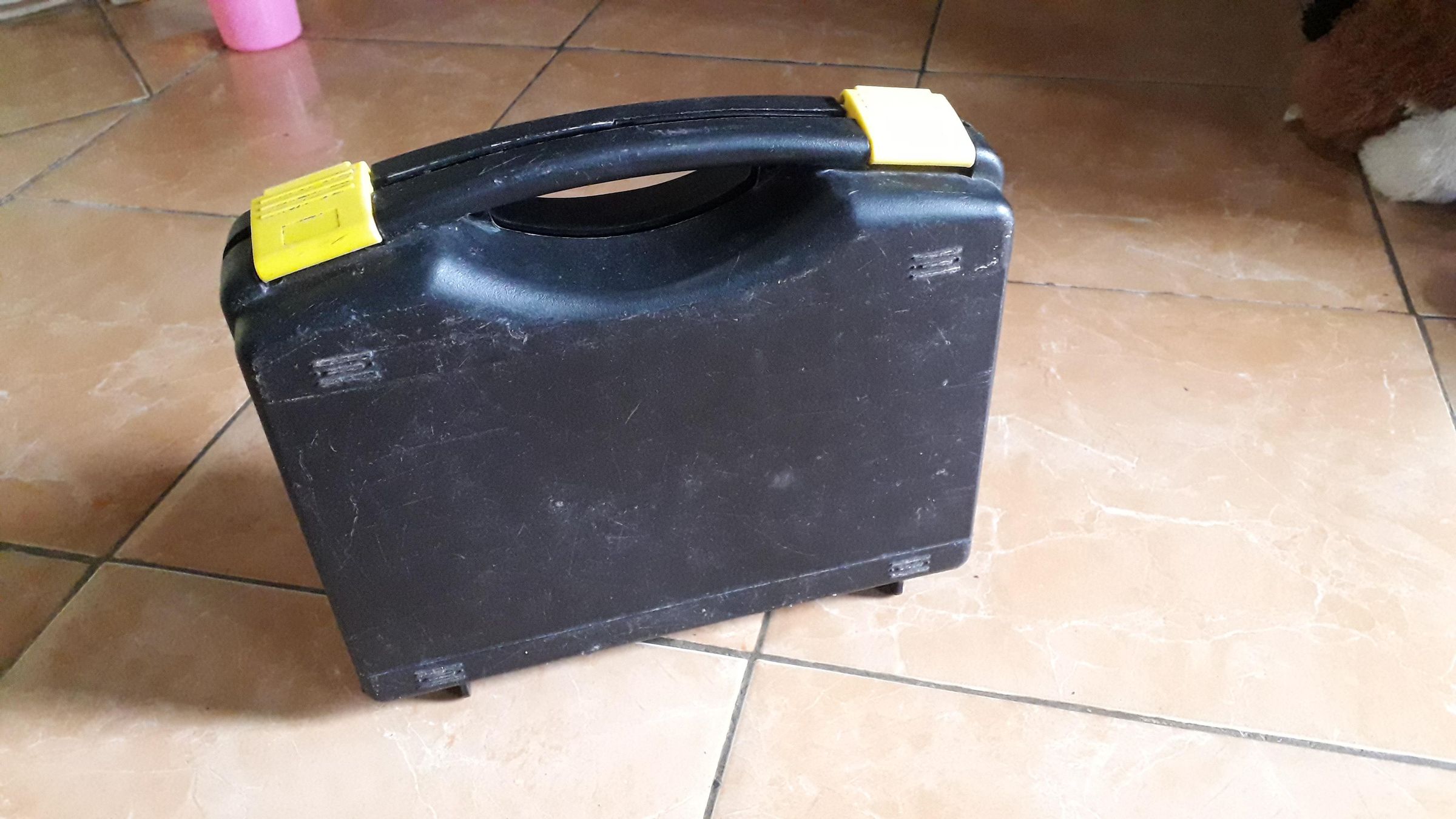 DIY Portable Power Box for Camping Using Cheap Components : 12 Steps ...