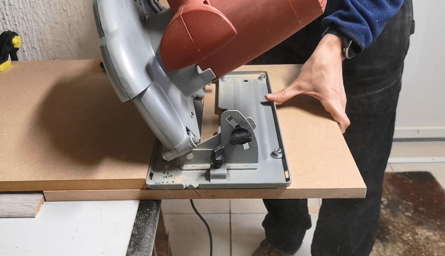 Making a Reading Bench for Children : 6 Steps (with Pictures ...