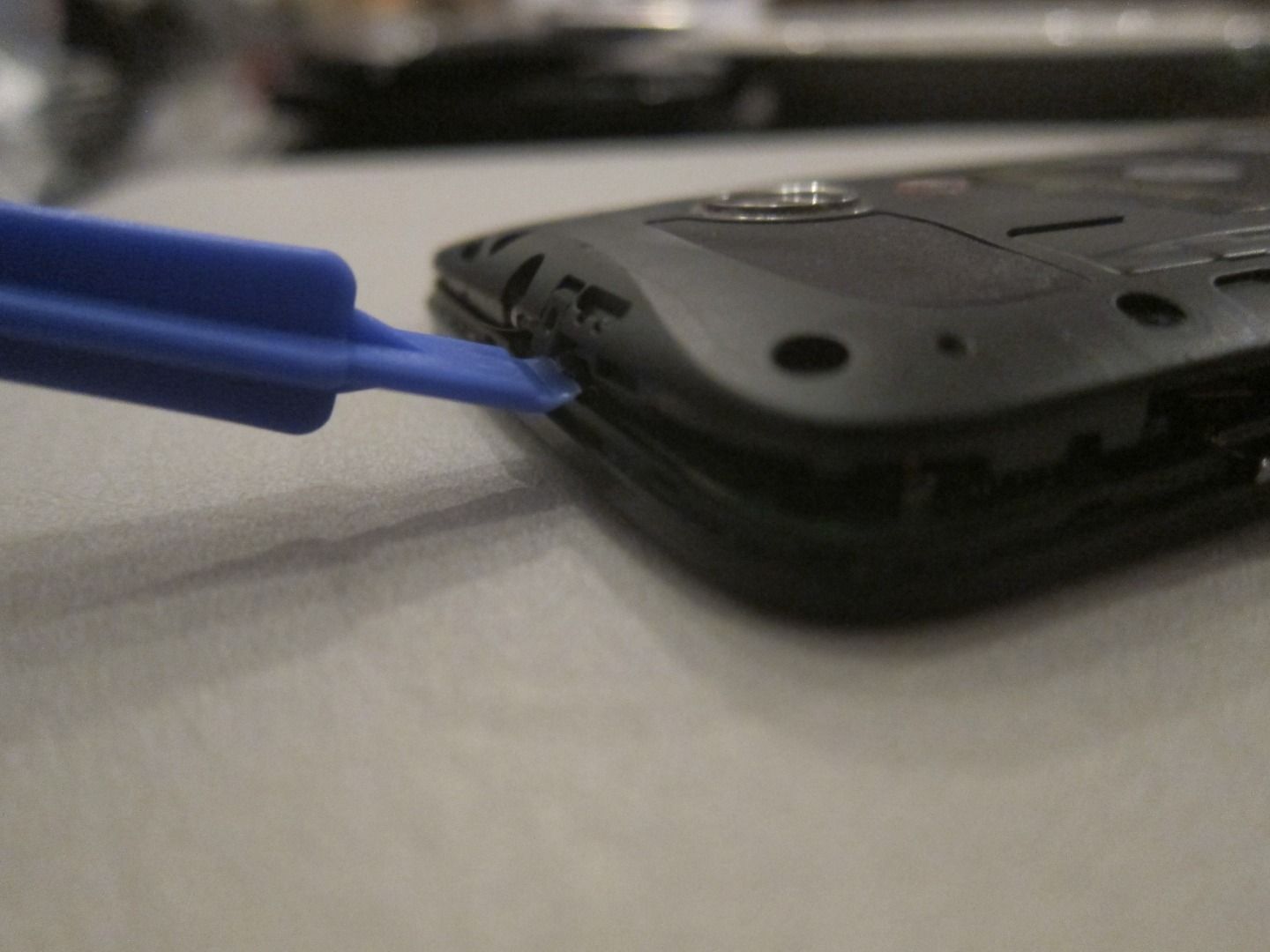 Replace Battery for Motorola Moto G (possibly Moto X As Well) : 9 Steps ...