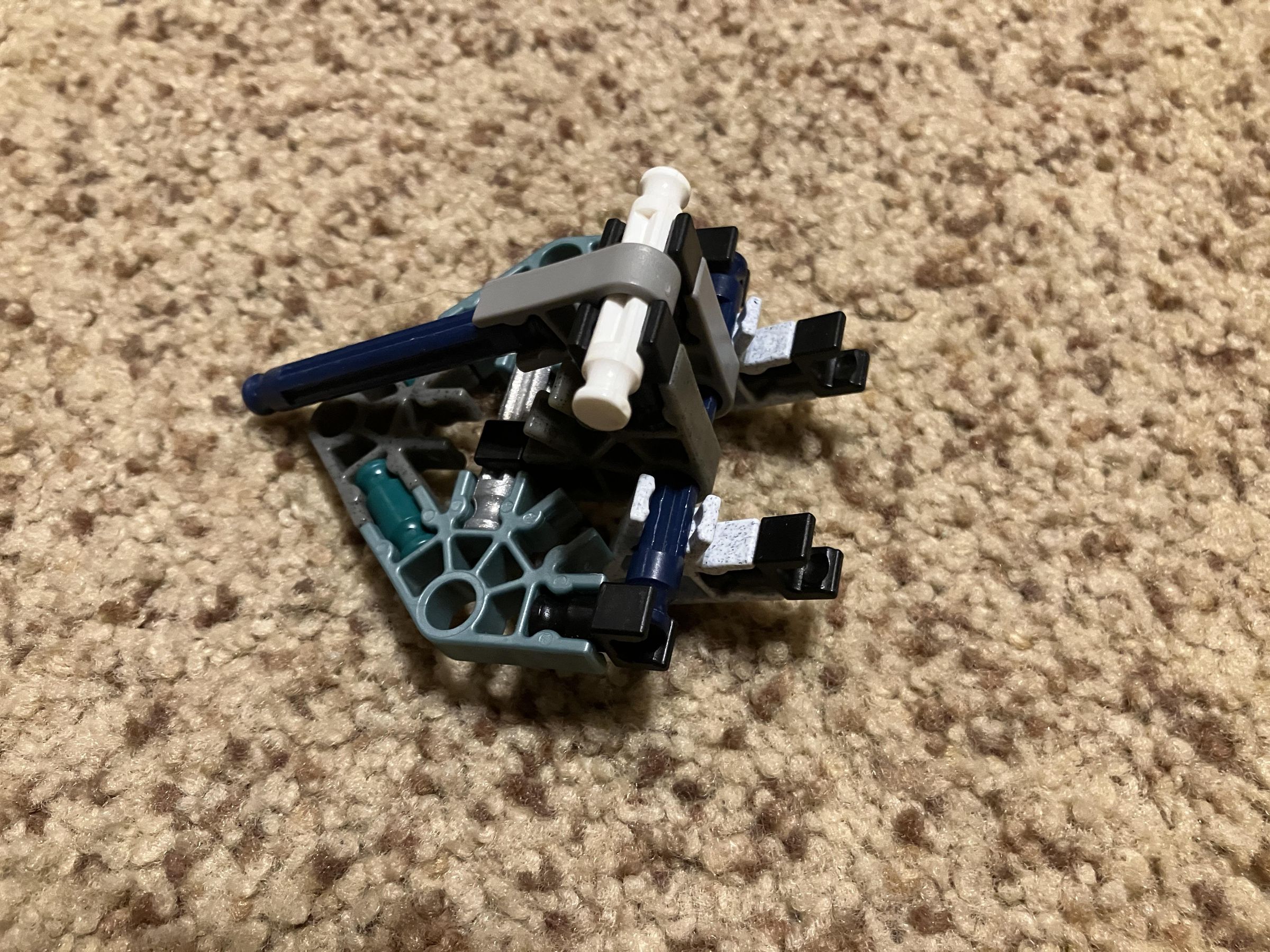 Eustace the Dragon, a K'nex Dragon Puppet : 7 Steps (with Pictures ...