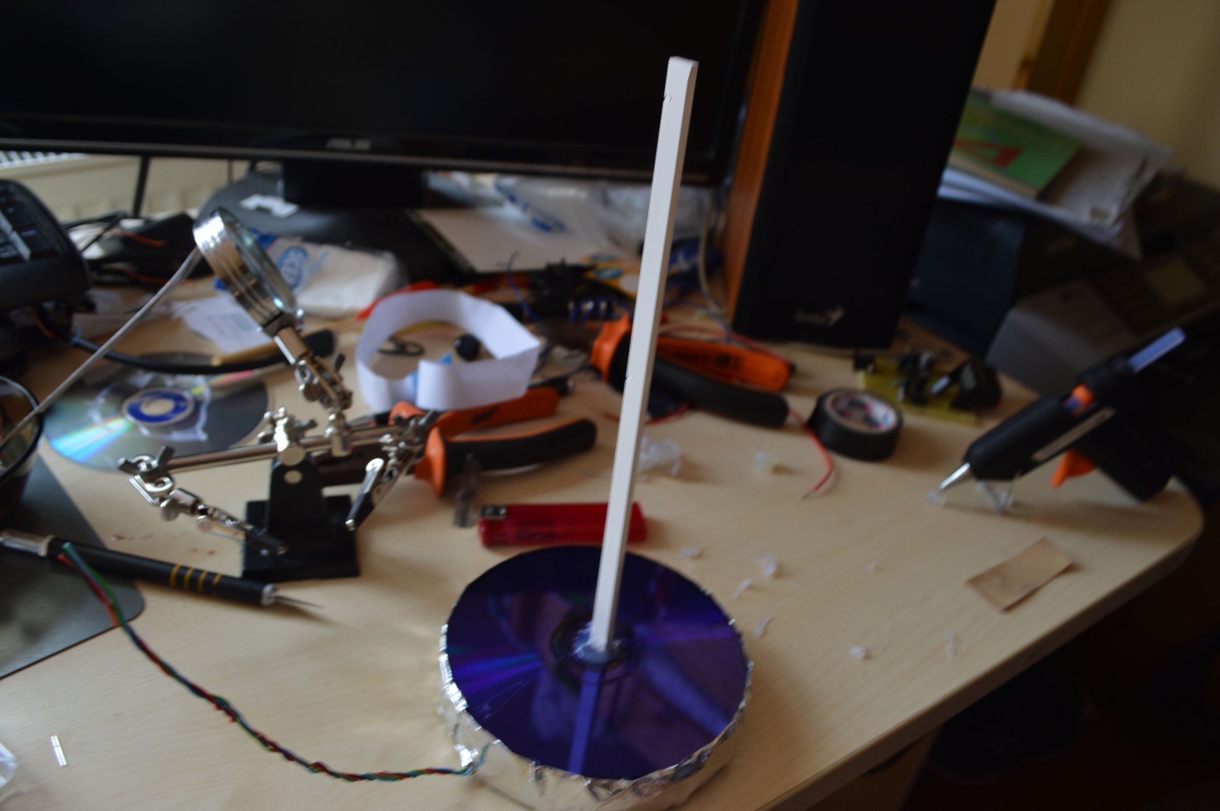 RGB LED Light Pole : 5 Steps - Instructables