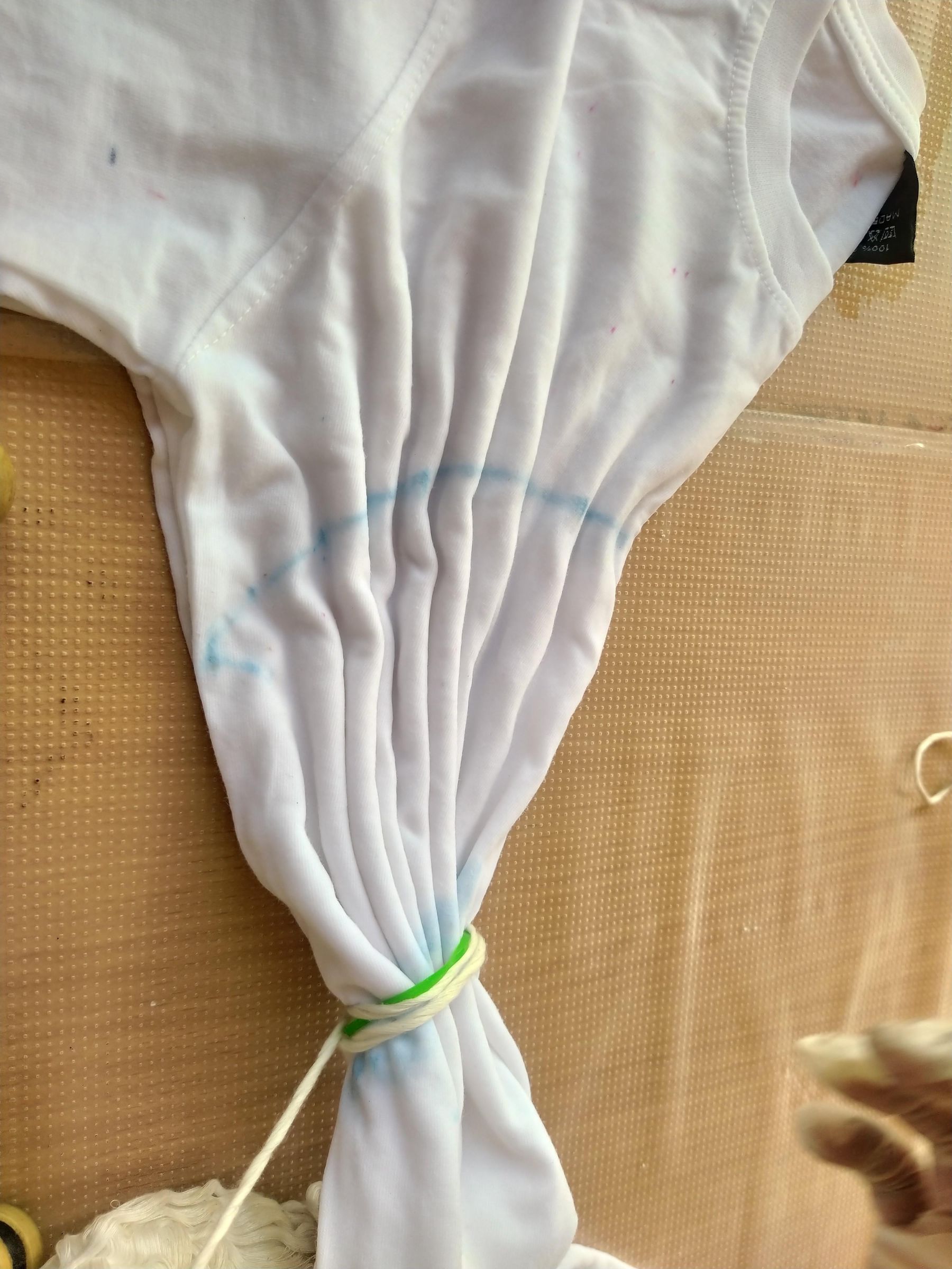 Basics of Tie-Dye 101 : 35 Steps (with Pictures) - Instructables