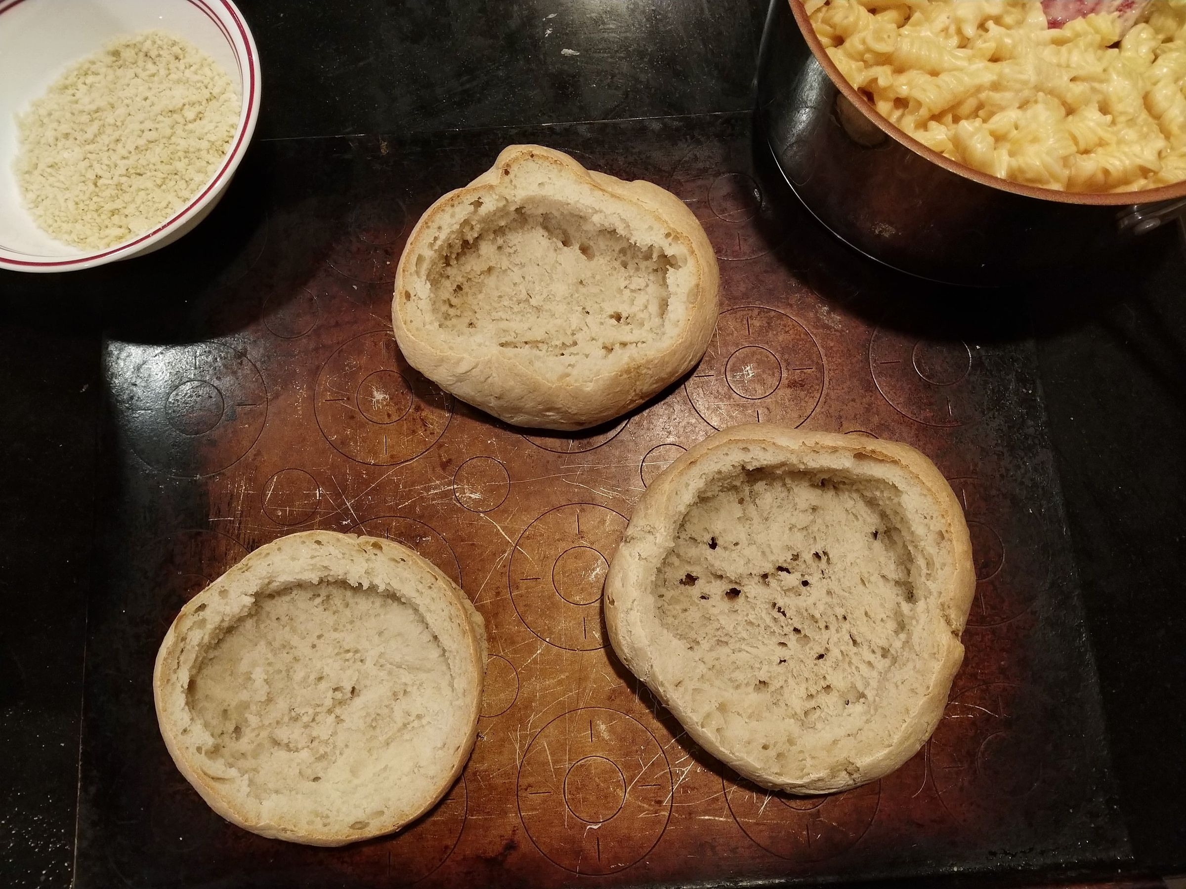 Mac N' Cheese Bread Bowls : 14 Steps (with Pictures) - Instructables