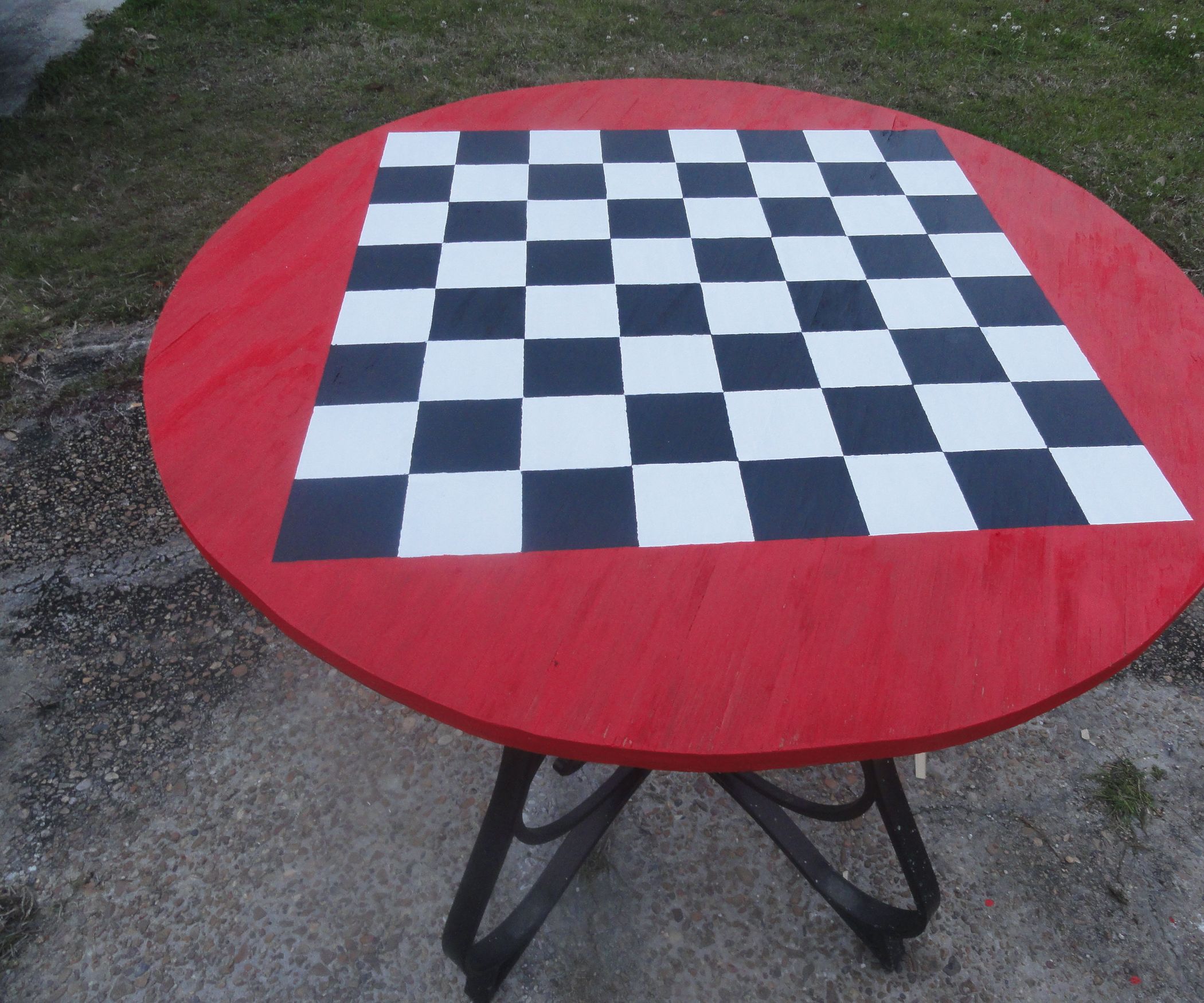 Outdoor Checkers/Chess Table : 12 Steps (with Pictures) - Instructables