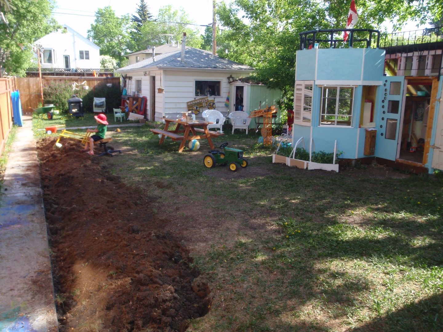 Restore a Backyard With Dead Soil (Before and After) : 9 Steps (with ...