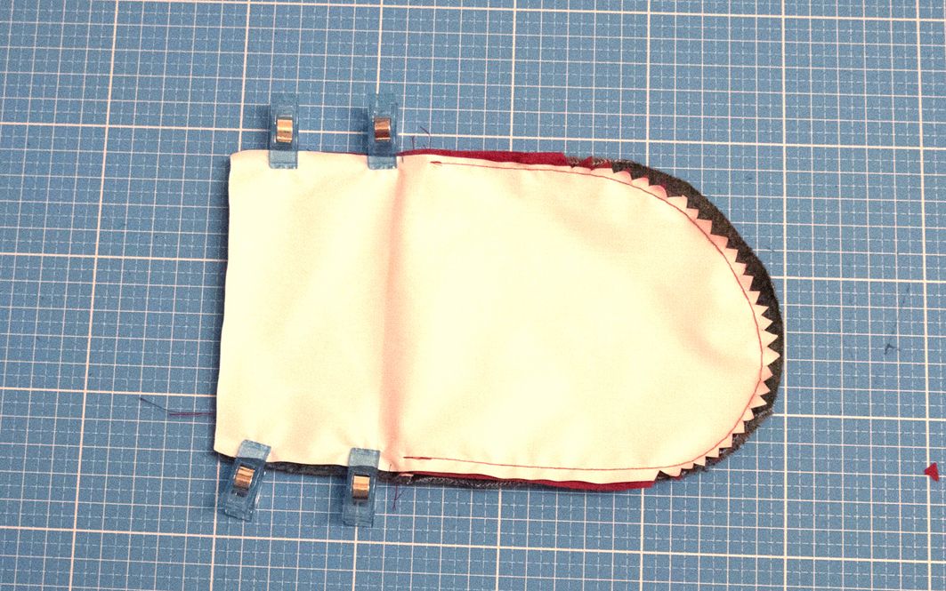 Turn Your Gloves Into Temporary Mittens : 7 Steps (with Pictures ...