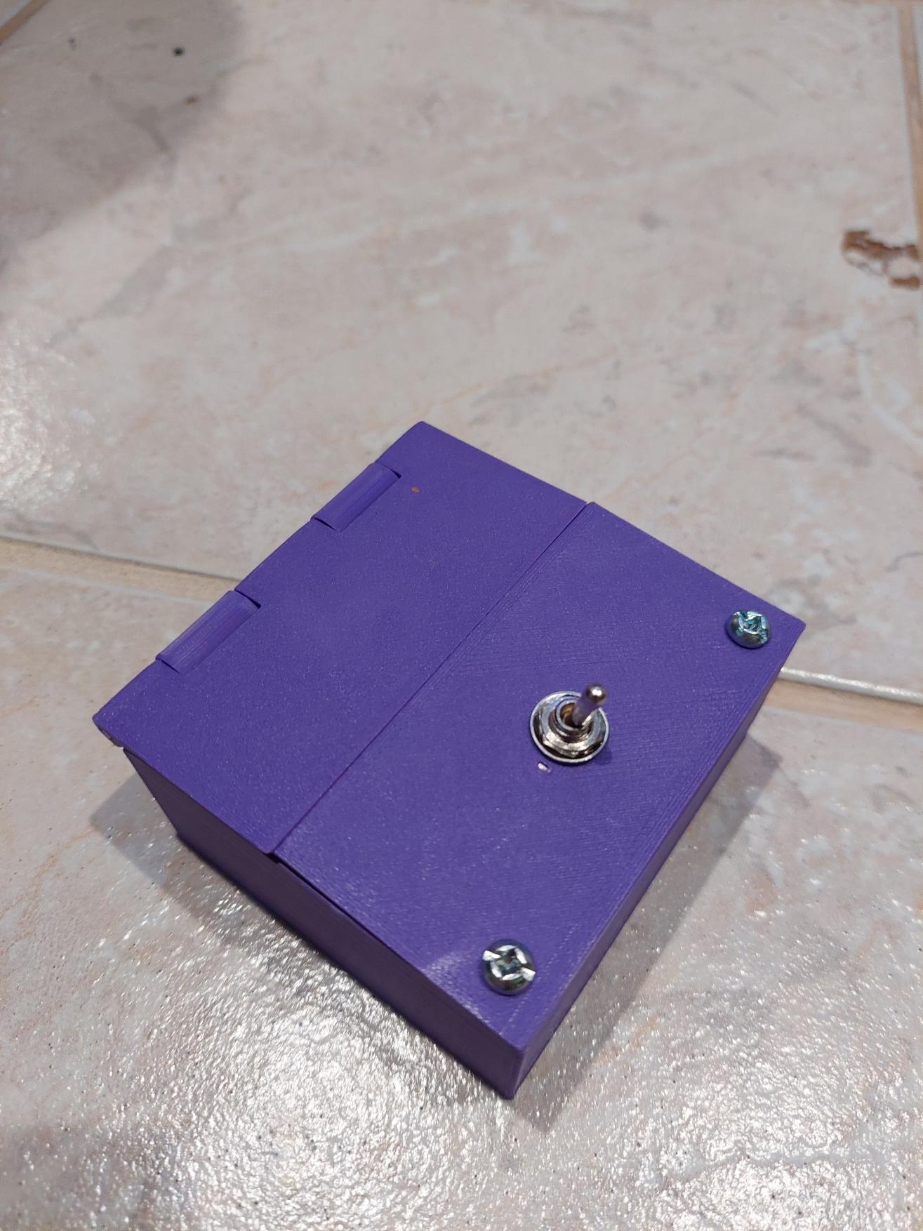 Useless Box Fidget Toy : 15 Steps (with Pictures) - Instructables