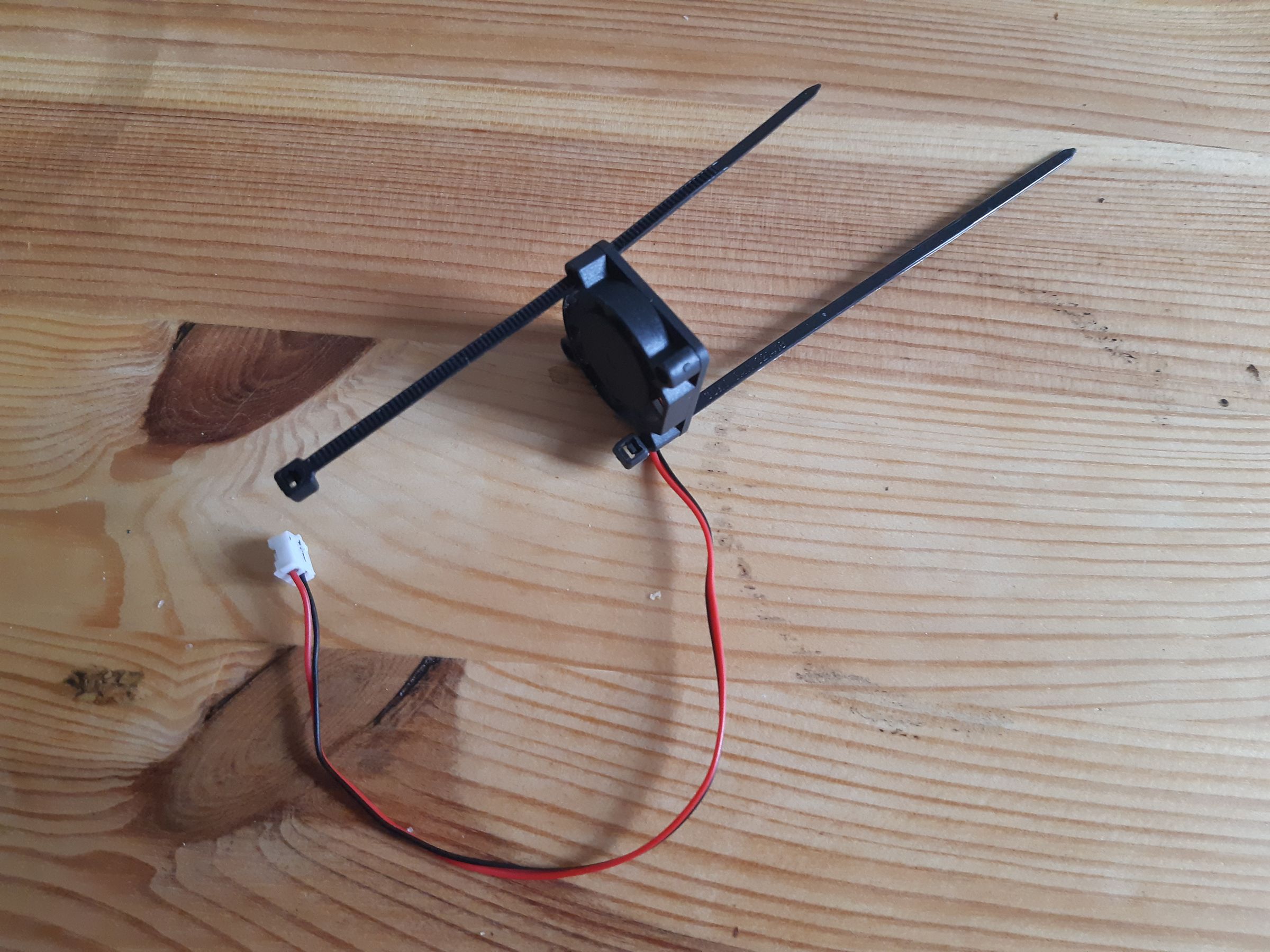 Simple Raspberry Pi Cooling Fan : 8 Steps (with Pictures) - Instructables