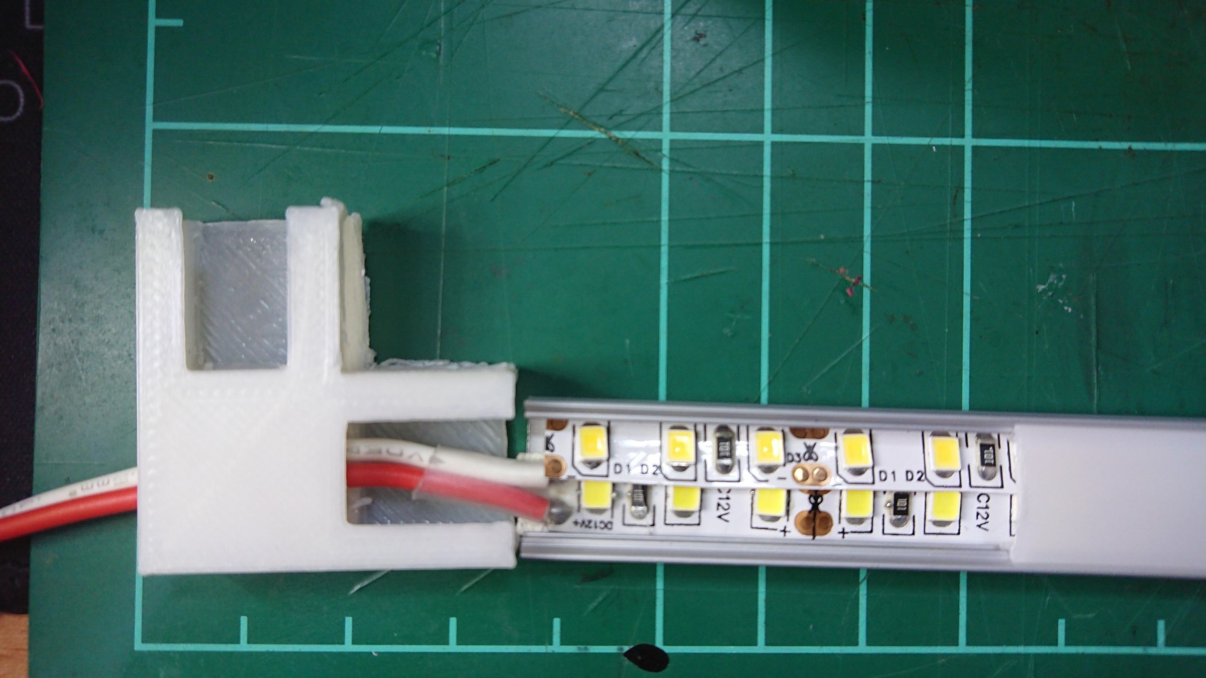LED Ring Light for Laptop Screen : 5 Steps (with Pictures) - Instructables